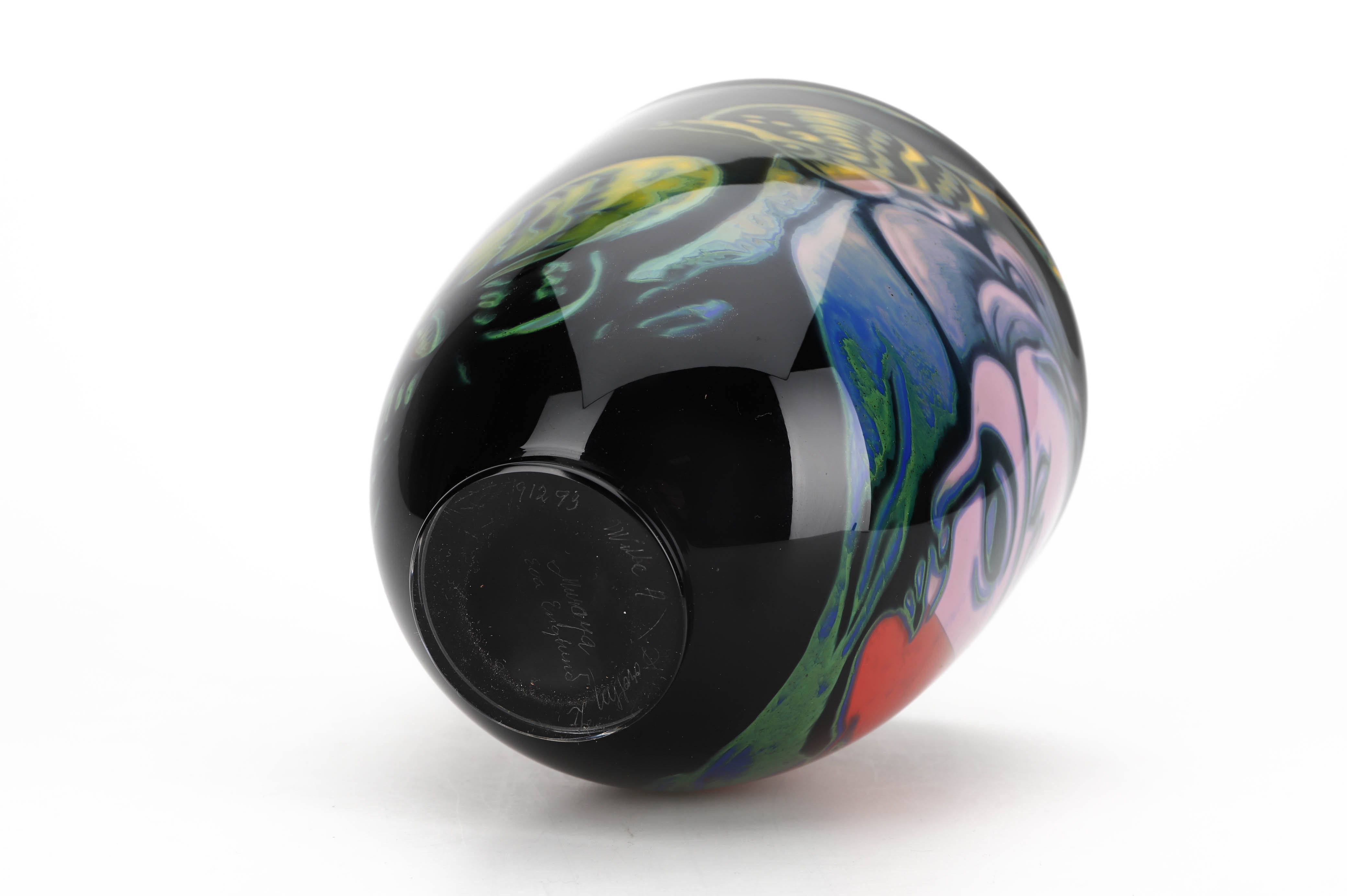 EVA ENGLUND. Vase, “Muraya”, glass, signed. Glass - Art glass - Auctionet