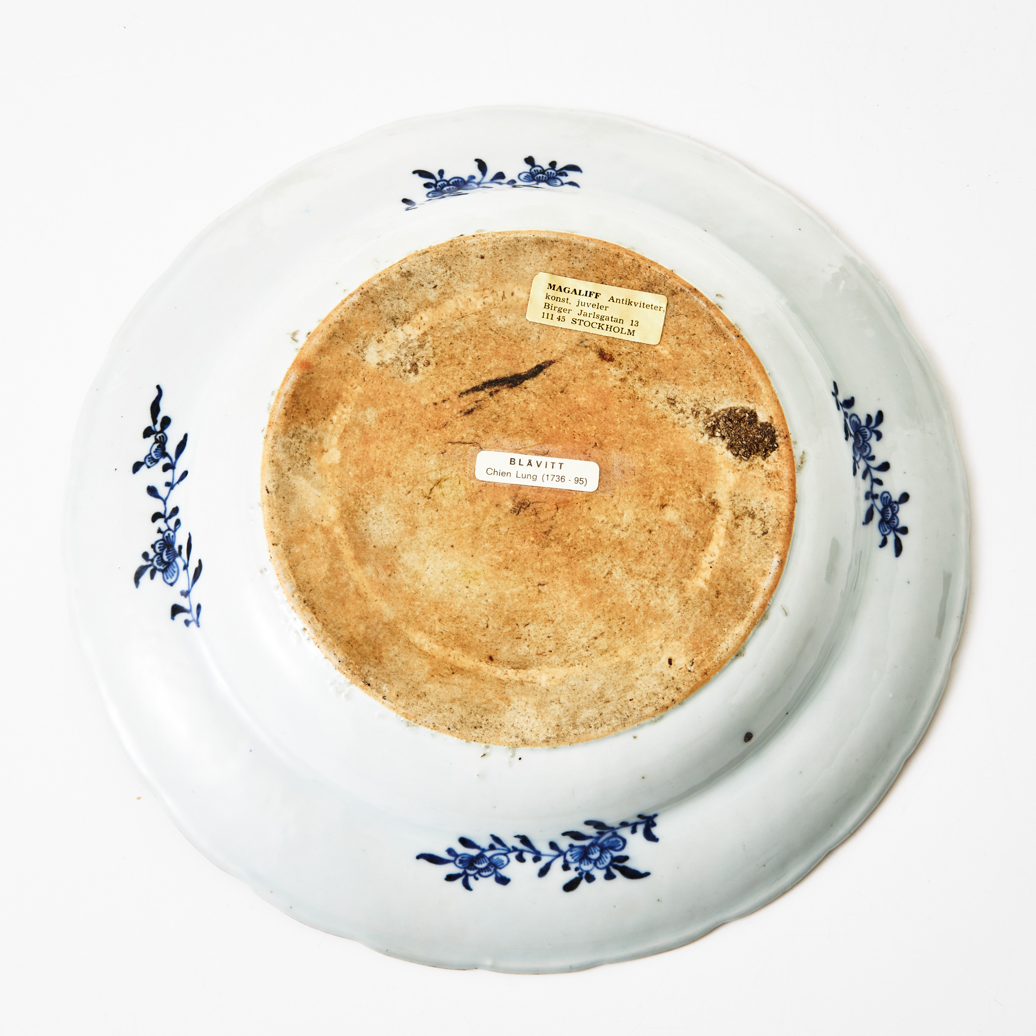 Images for 3253627. A Chinese porcelain dish, Qianlong (1736-1795 ...