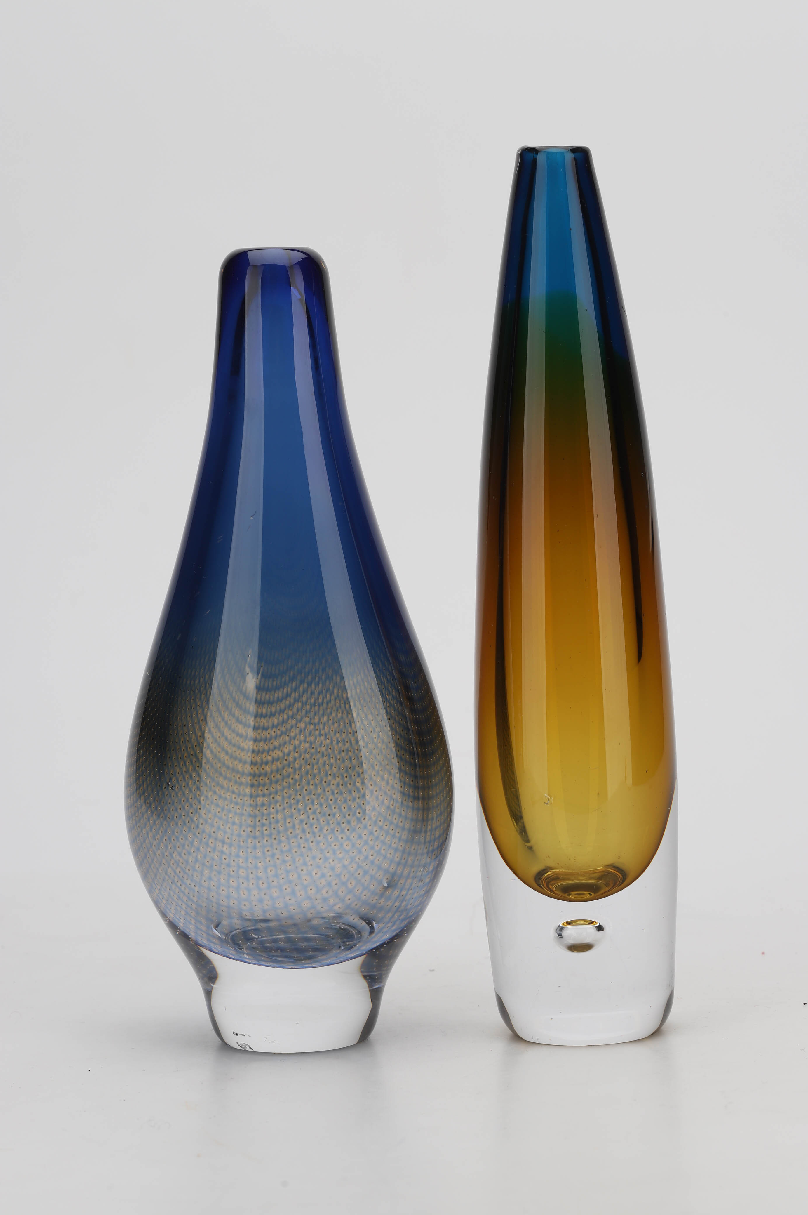 VASER, 2 st, glas, bl a "Kraka", Sven Palmqvist Orrefors, 1950-tal ...