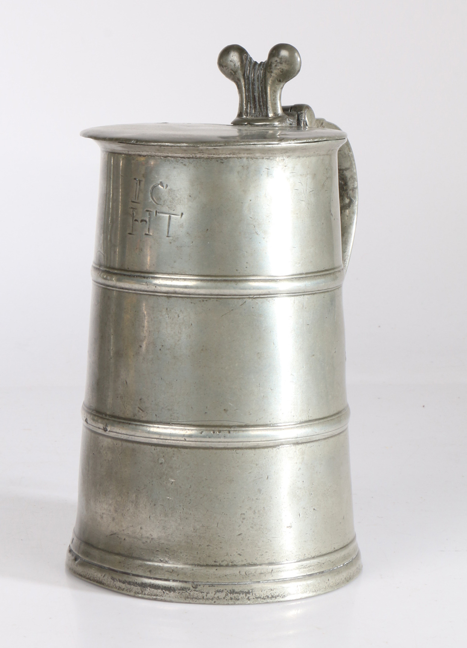 Images for 3263589. A RARE 18TH CENTURY PEWTER OEAS QUART FLAT-LIDDED ...