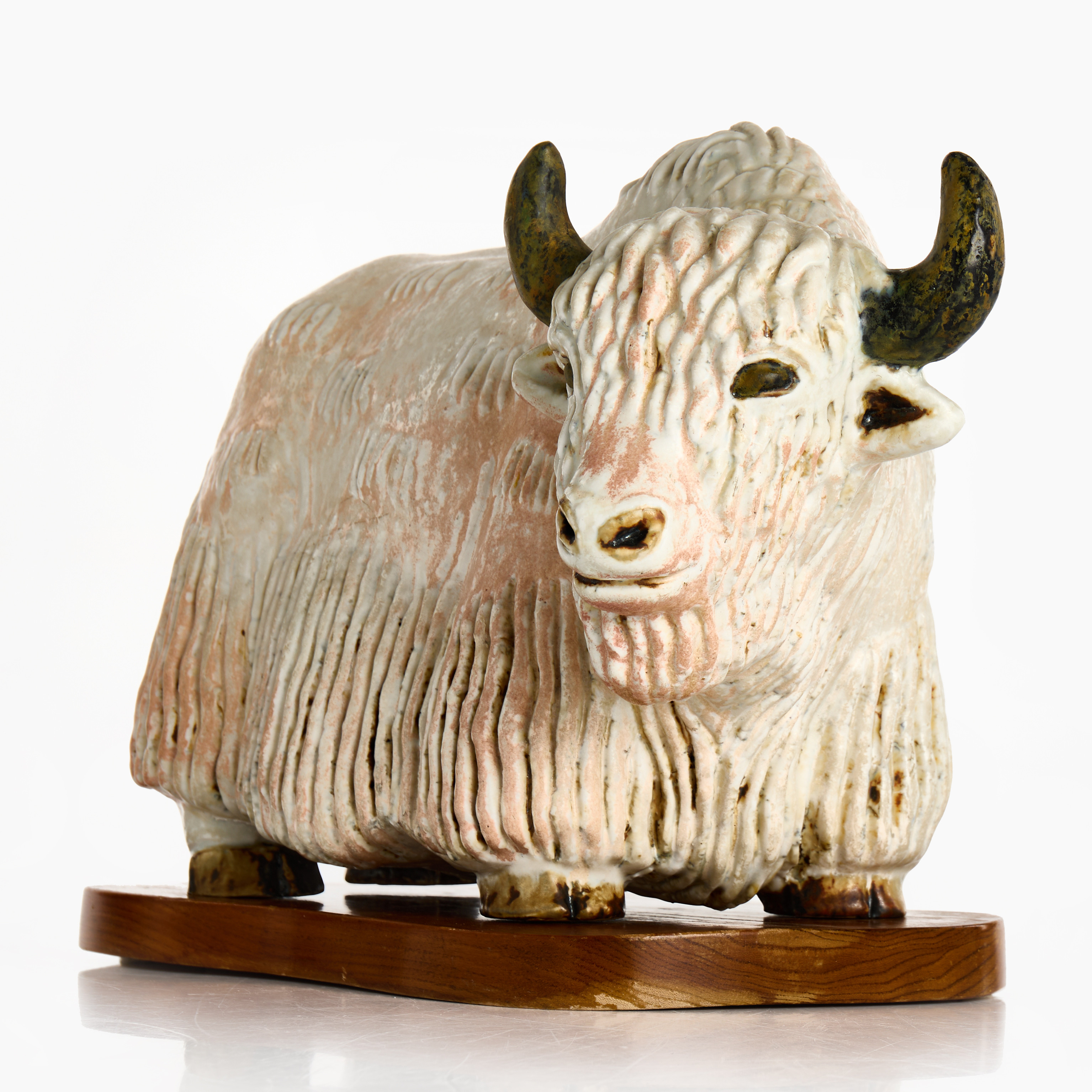 Images for 3281418. GUNNAR NYLUND. Jak/Bisonoxe, Rörstrand atelier ...