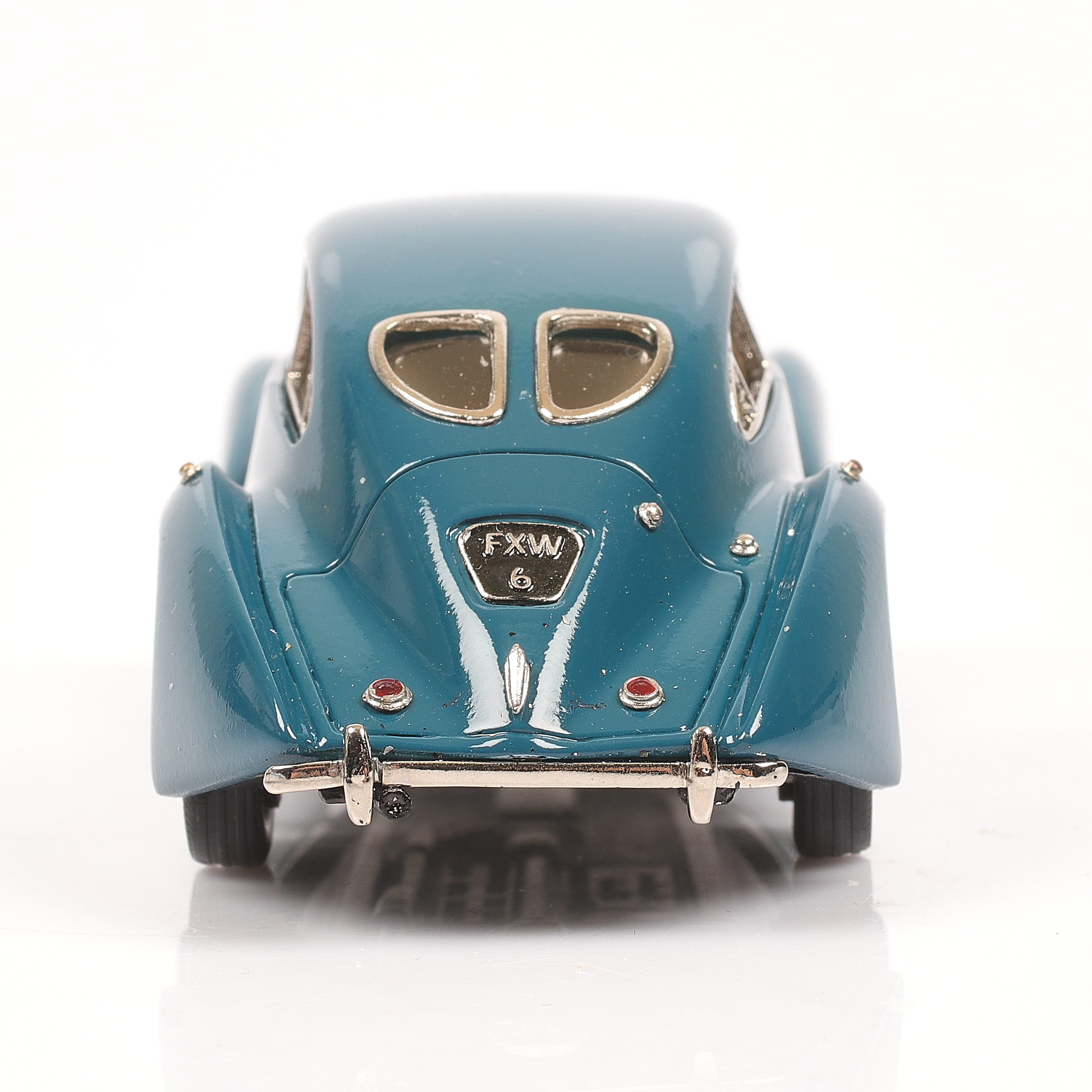 MODELLBIL, metall, Bentley Embiricos, 1939, Lansdowne Models, skala 1: ...