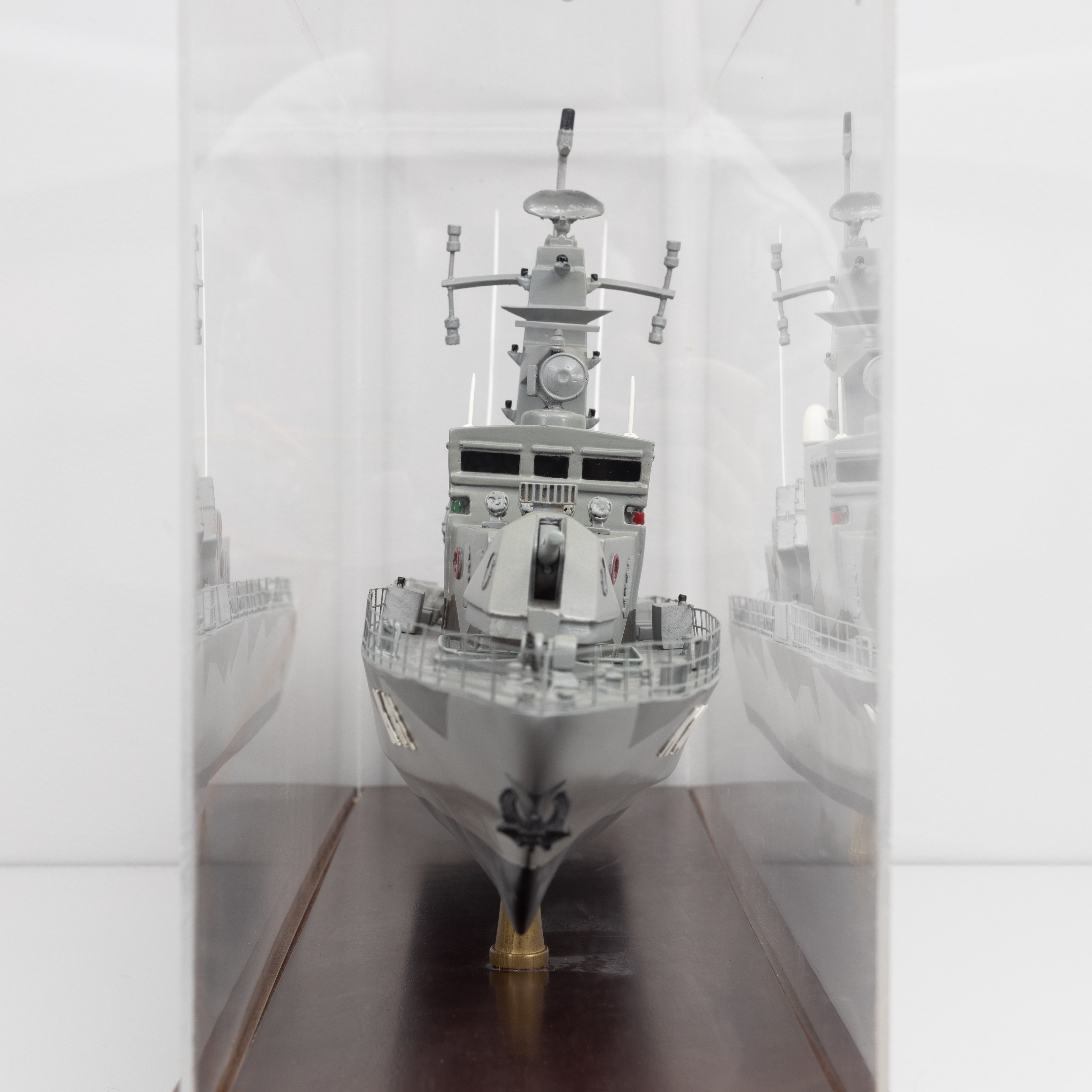 HMS STOCKHOLM, fartygsmodell av kustkorvett. Vapen & Militaria - Övrig ...