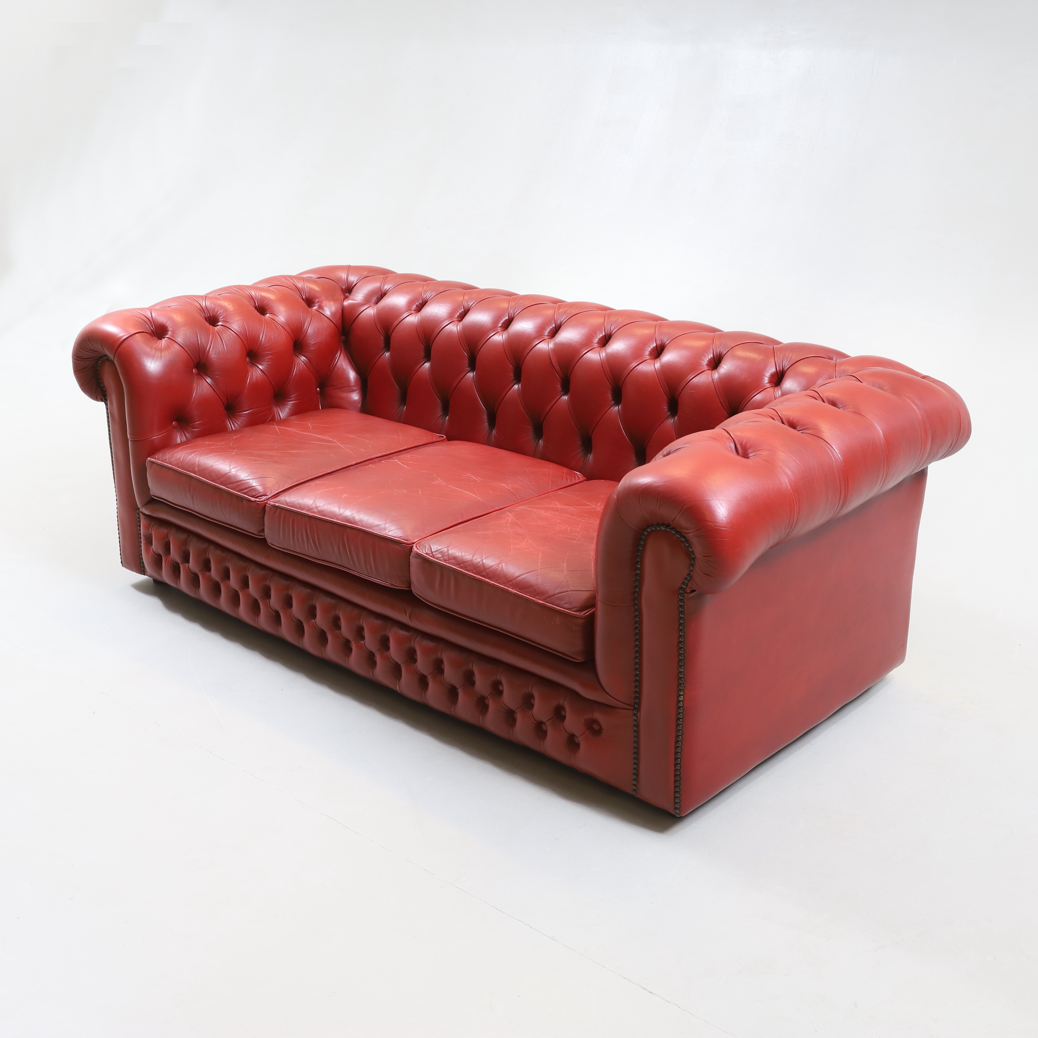 SOFFA, Chesterfield-modell, 3-sits,England,1900-tal. Möbler - Soffor ...