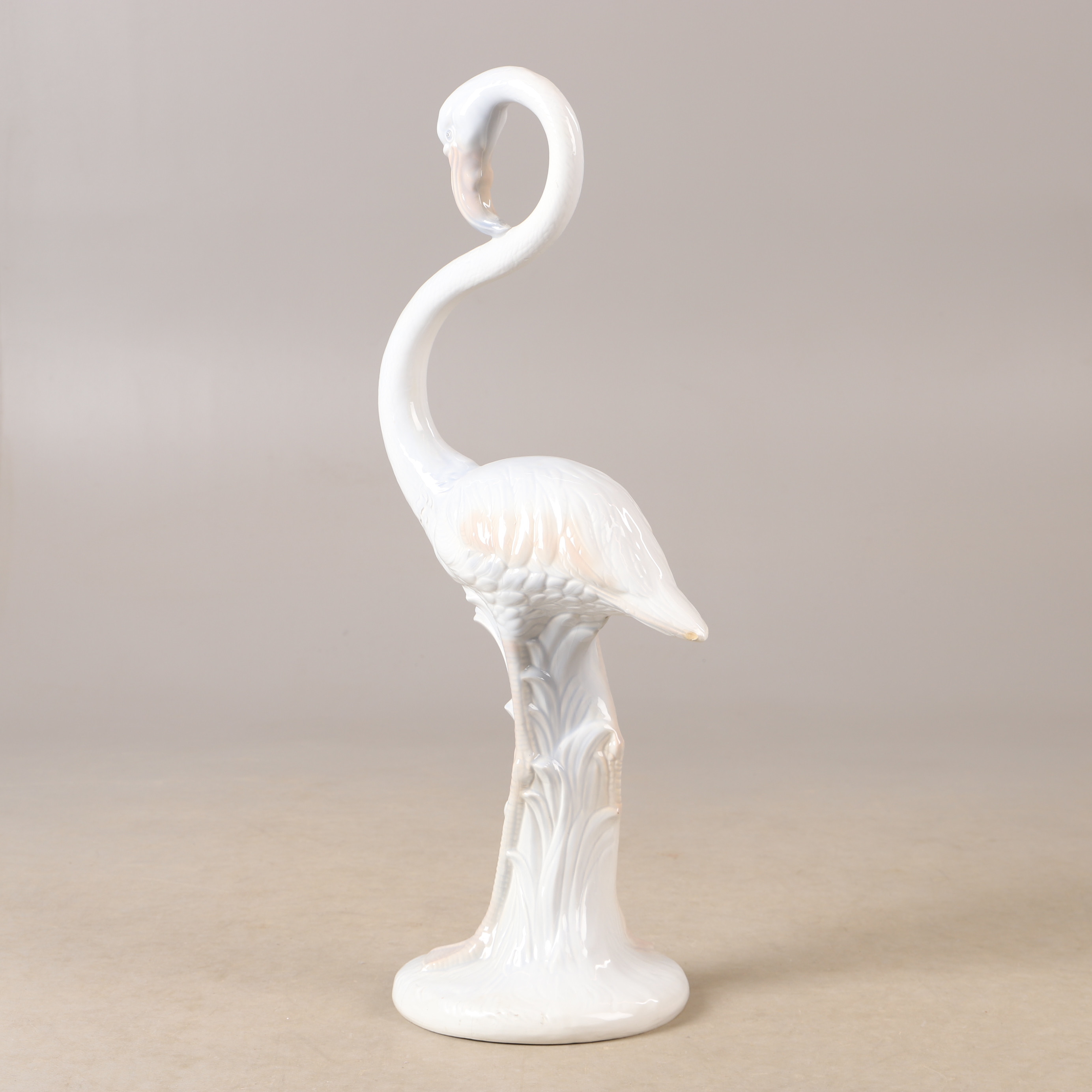 Images for 3350902. FLOOR FIGURINE, Flamingo, Porcelain, Italy. - Auctionet