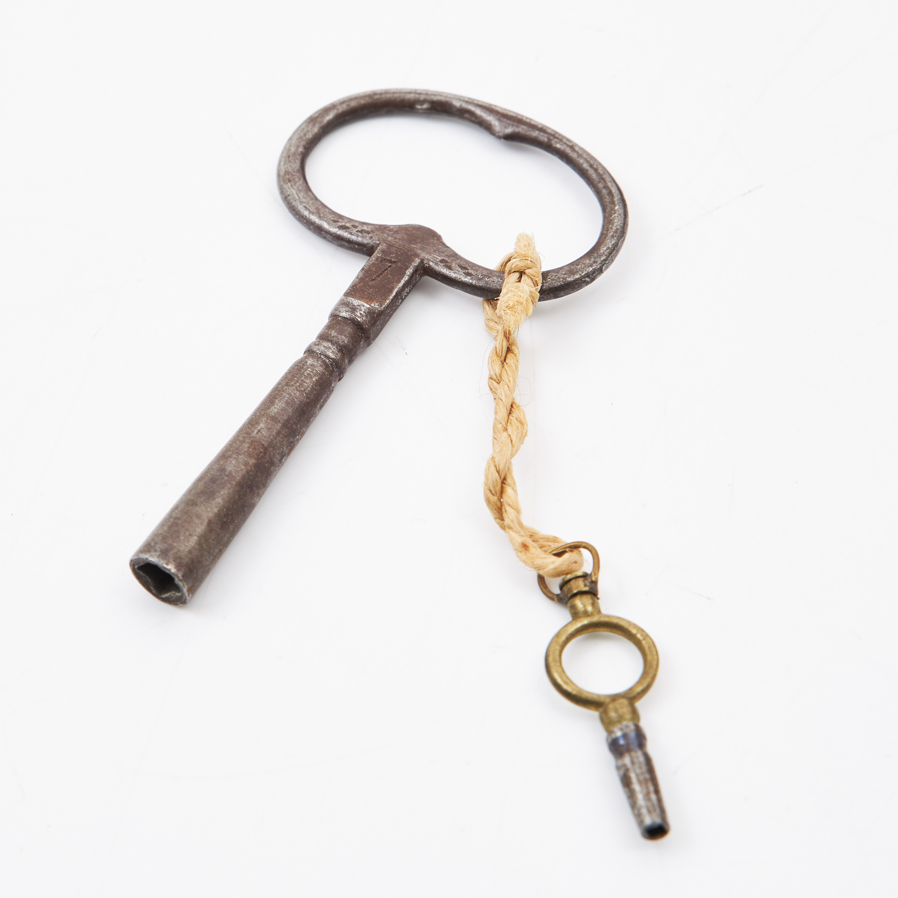 Bilder för 3353826. BORDSUR, omkring 1900, svart sten, urtavla med ...