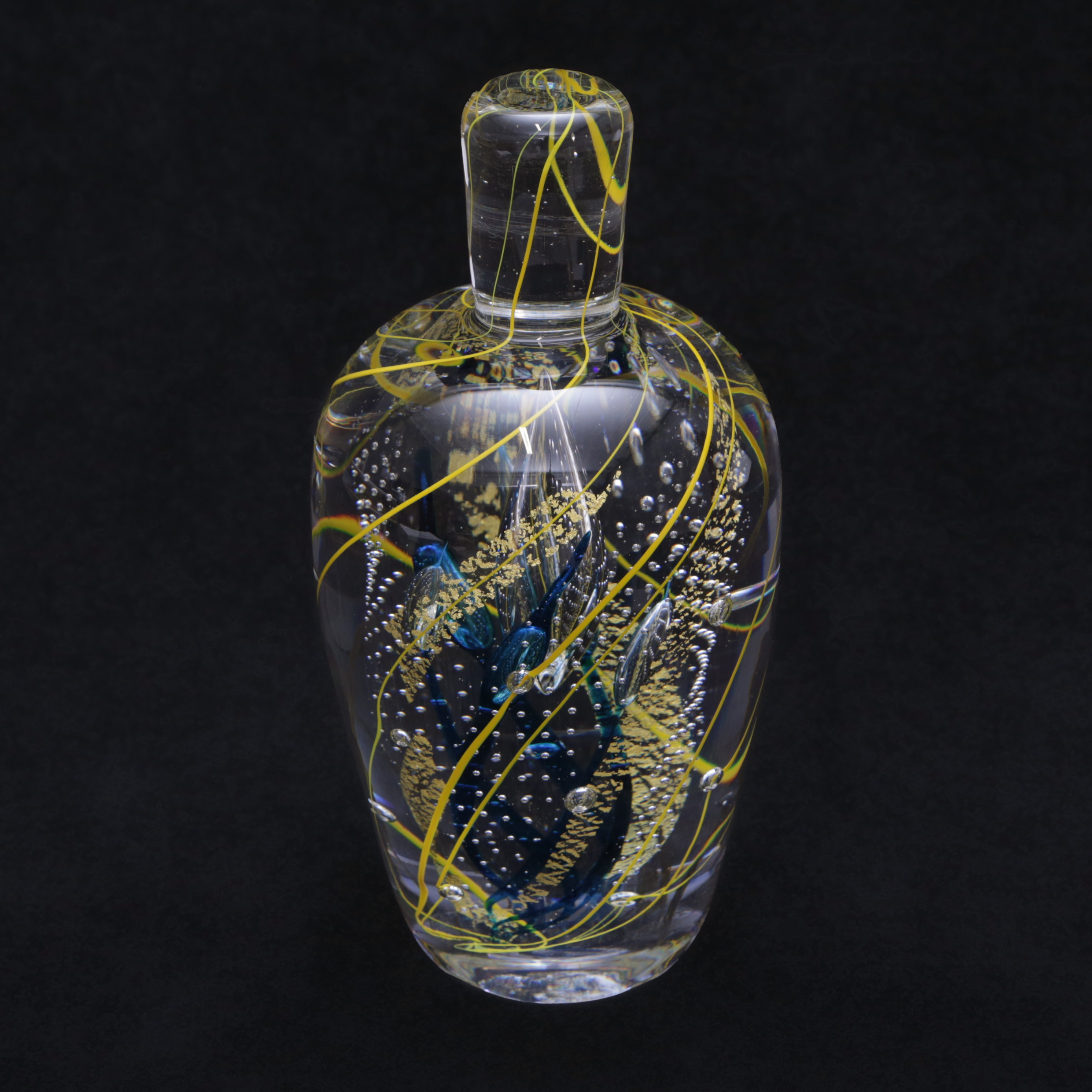 ROBERT OLDERGAARDEN. SKULPTUR, glas "Anden i flaskan" unik, bladguld 24 ...