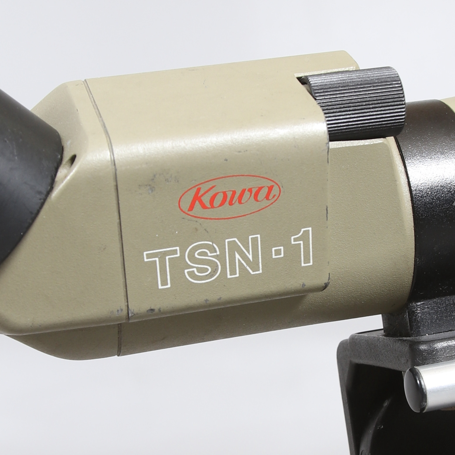 TUBKIKARE, på stativ, TSN-1, Kowa, Japan. Foto, Kameror & Optik - Kikare & Vapenoptik - Auctionet