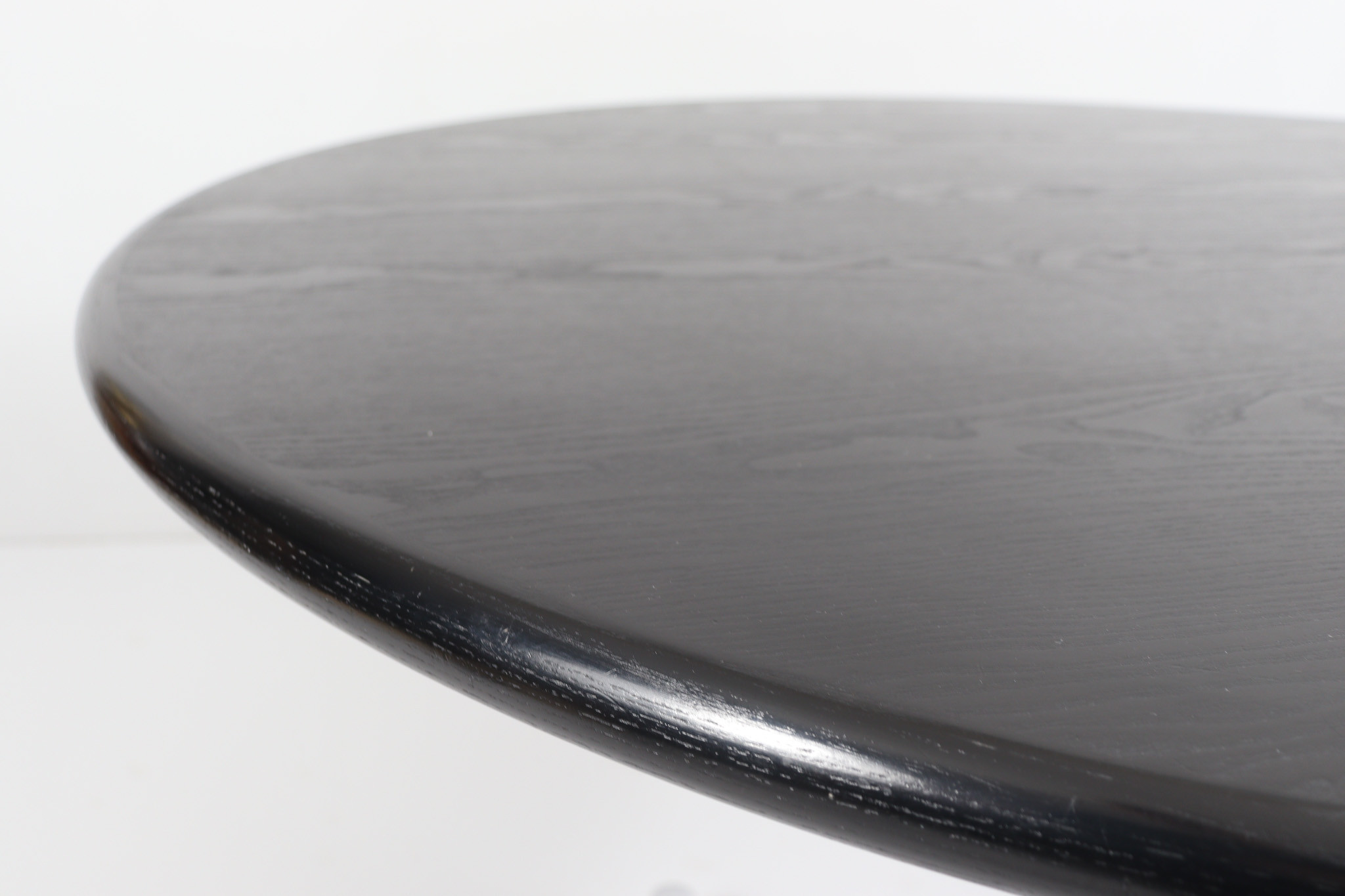 Images for 3361841. WALTER KNOLL. Round dining table/conference table ...