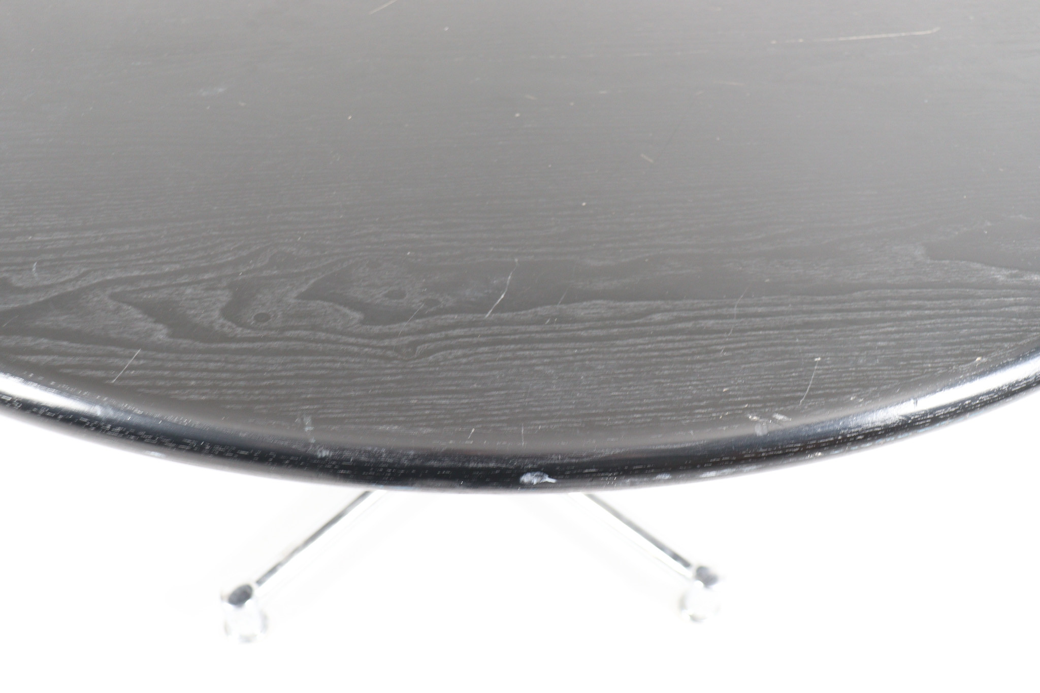 Images for 3361841. WALTER KNOLL. Round dining table/conference table ...