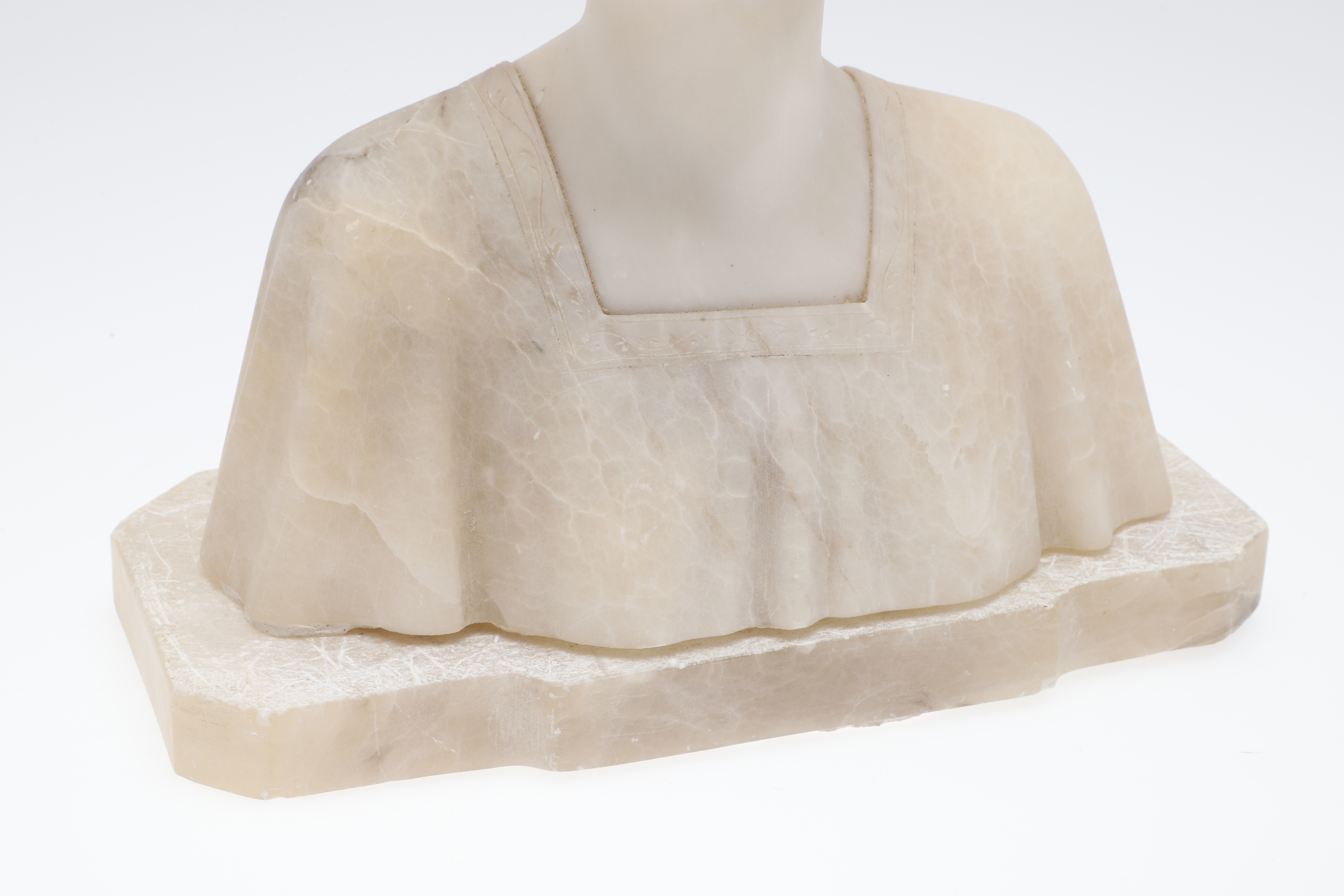 Images for 3364094. CARVED ALABASTER BUST & PLINTH. - Auctionet