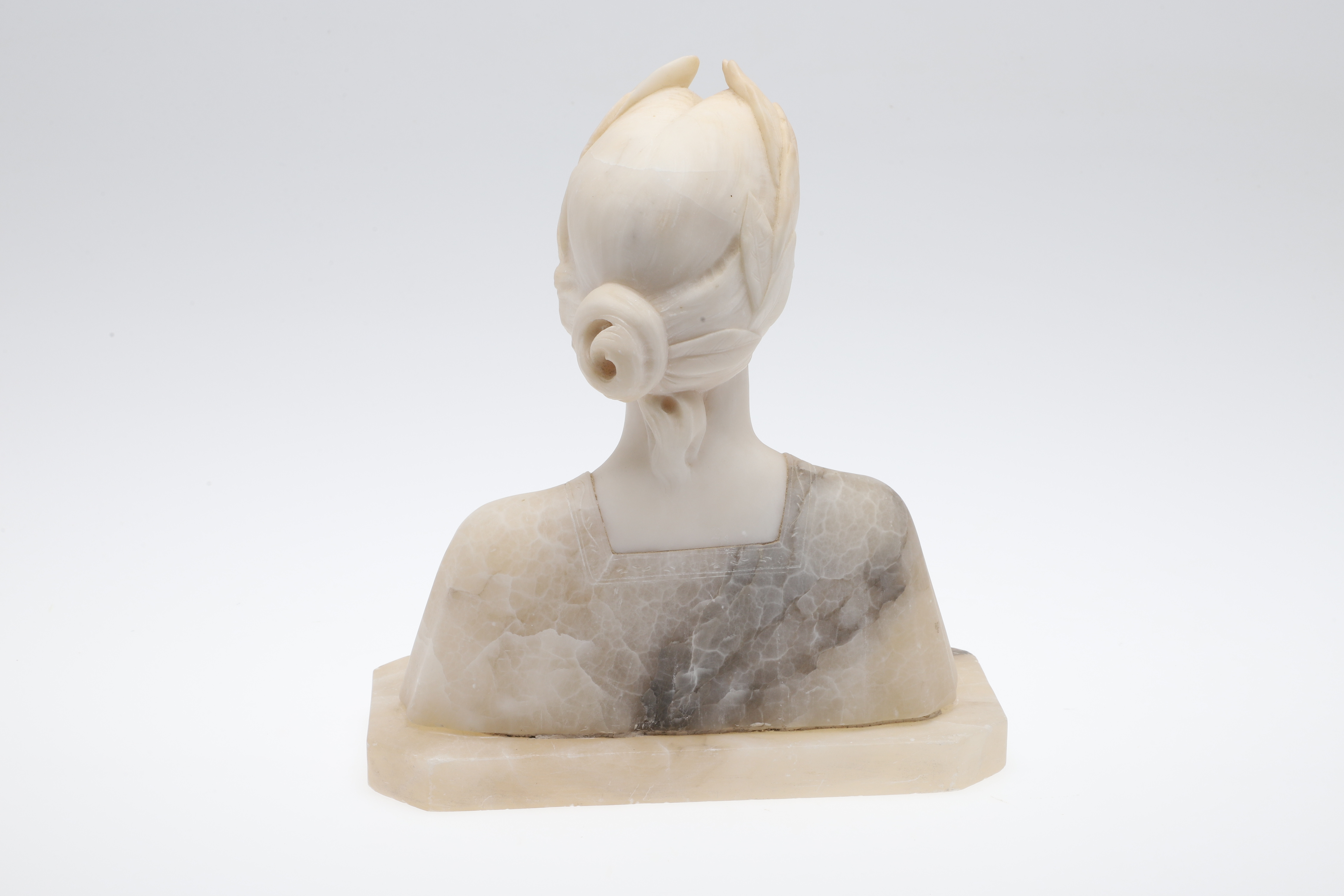Images for 3364094. CARVED ALABASTER BUST & PLINTH. - Auctionet