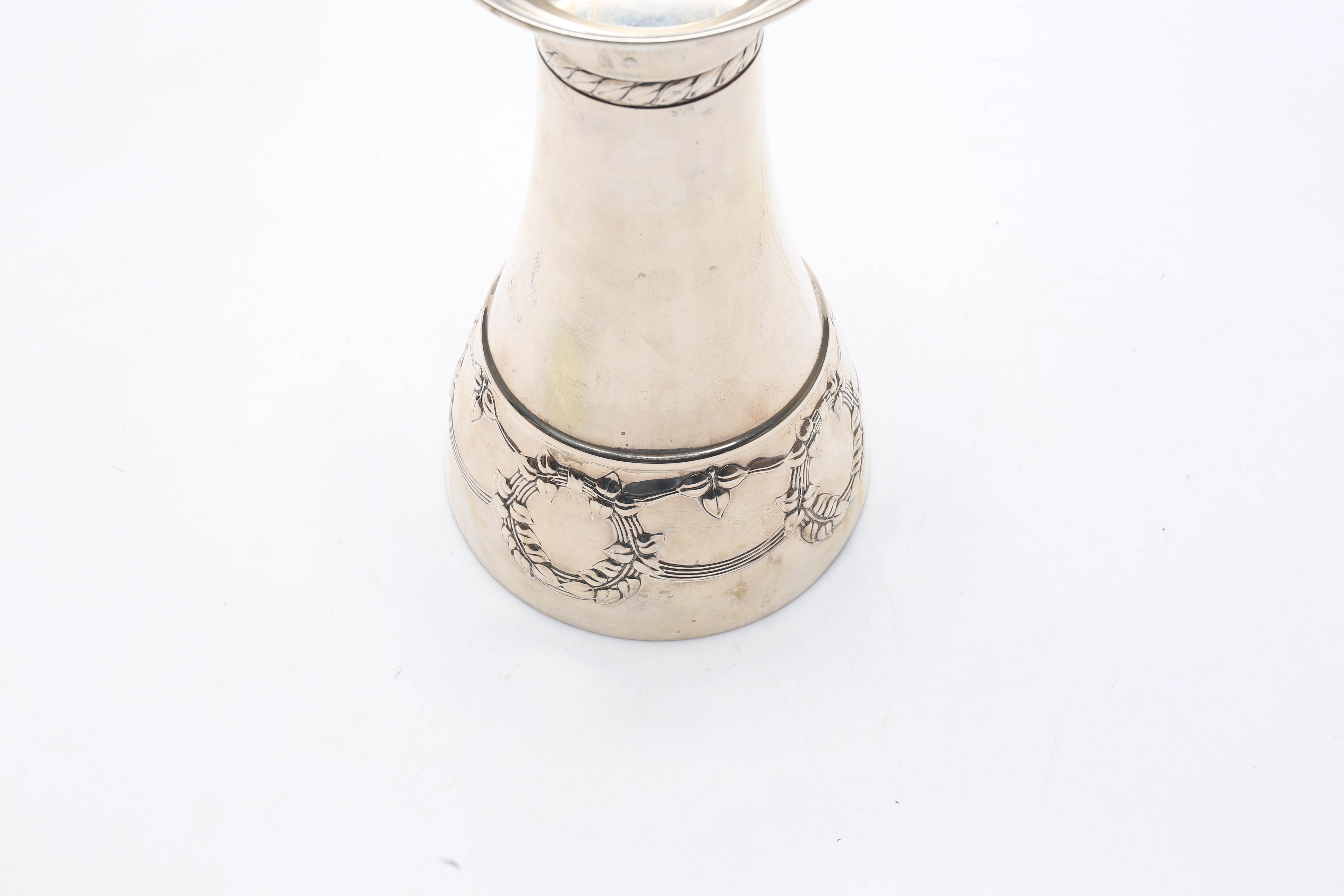 VAS, silver, K. Andersson, Stockholm 1916, 483,5 gram. Silver & Metall ...