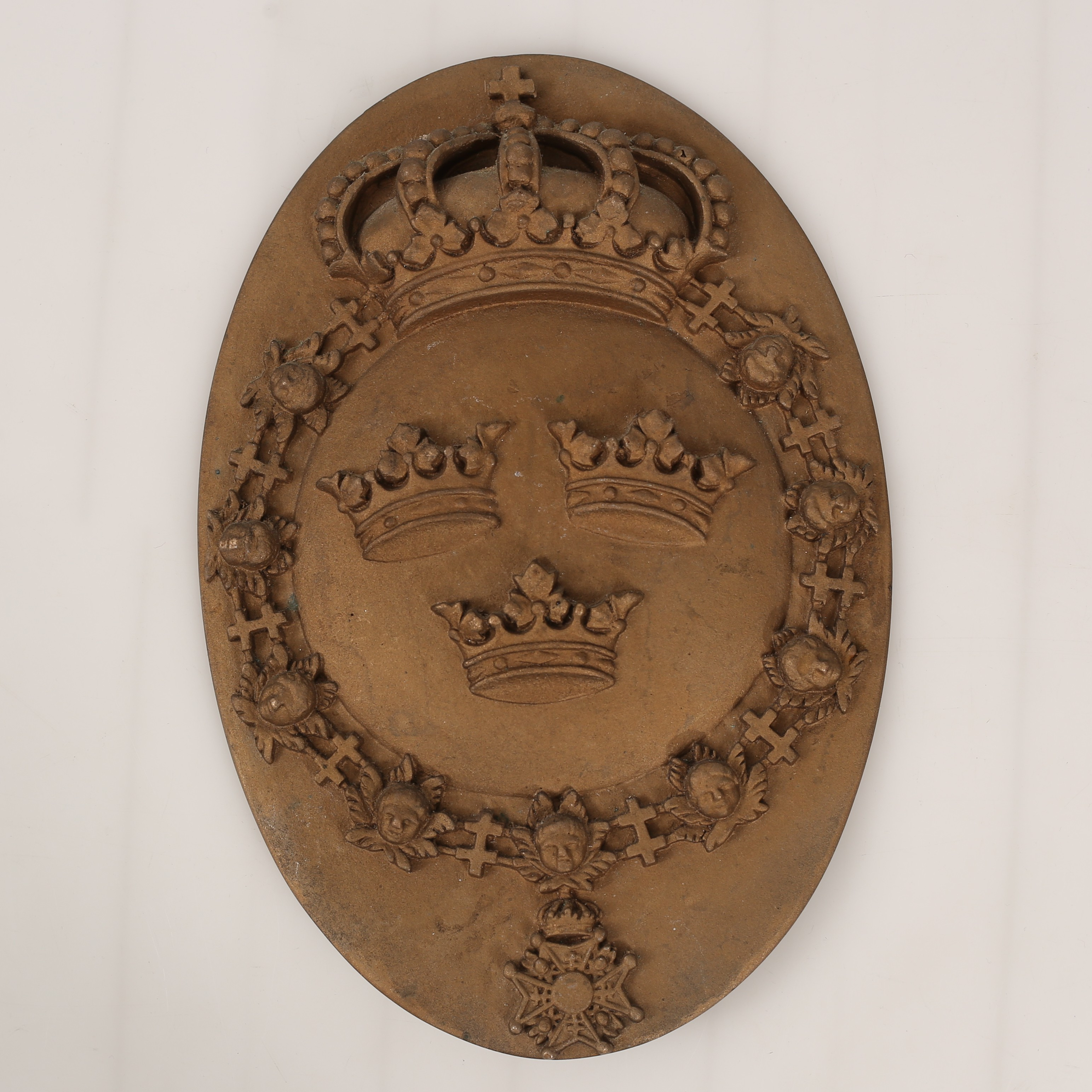 BÅTEMBLEM, HMS Tre Kronor, Kryssare, 1944, brons. Vapen & Militaria ...