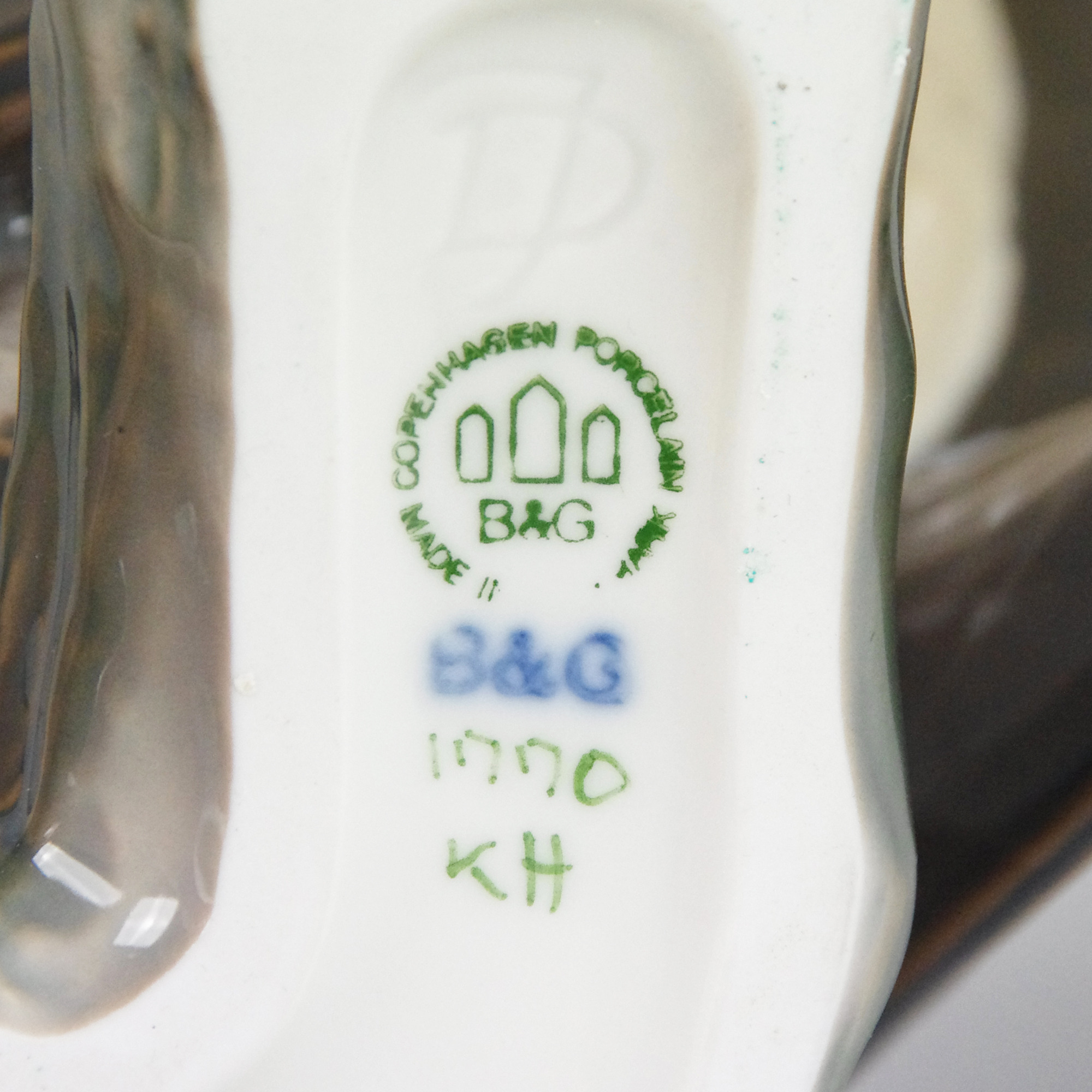 Images for 337799. FIGURE, porcelain, tjæder, Bing & Gröndal. - Auctionet