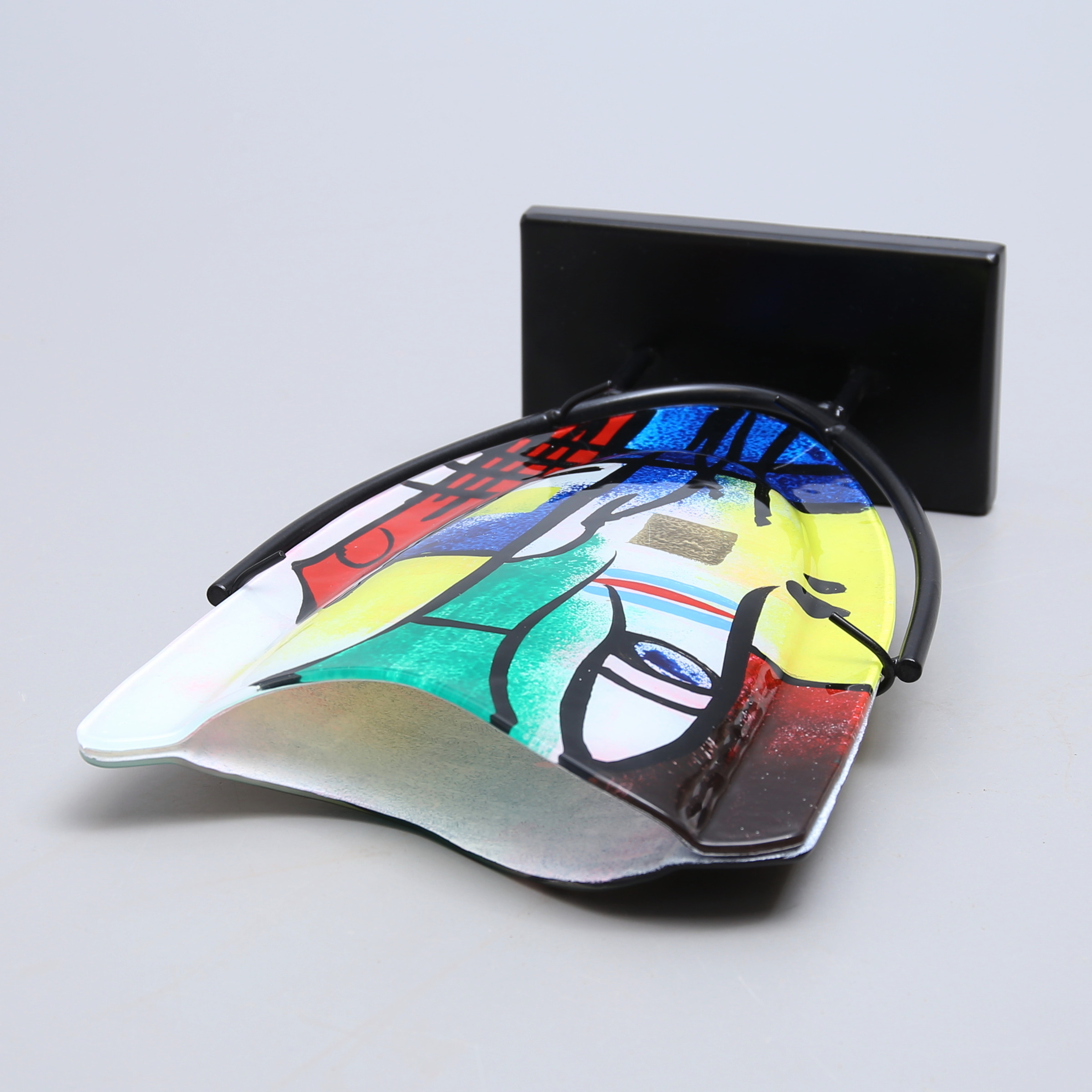 GLASSKULPTUR/VAS på metallställning, Benjamin Art glass. Glas ...