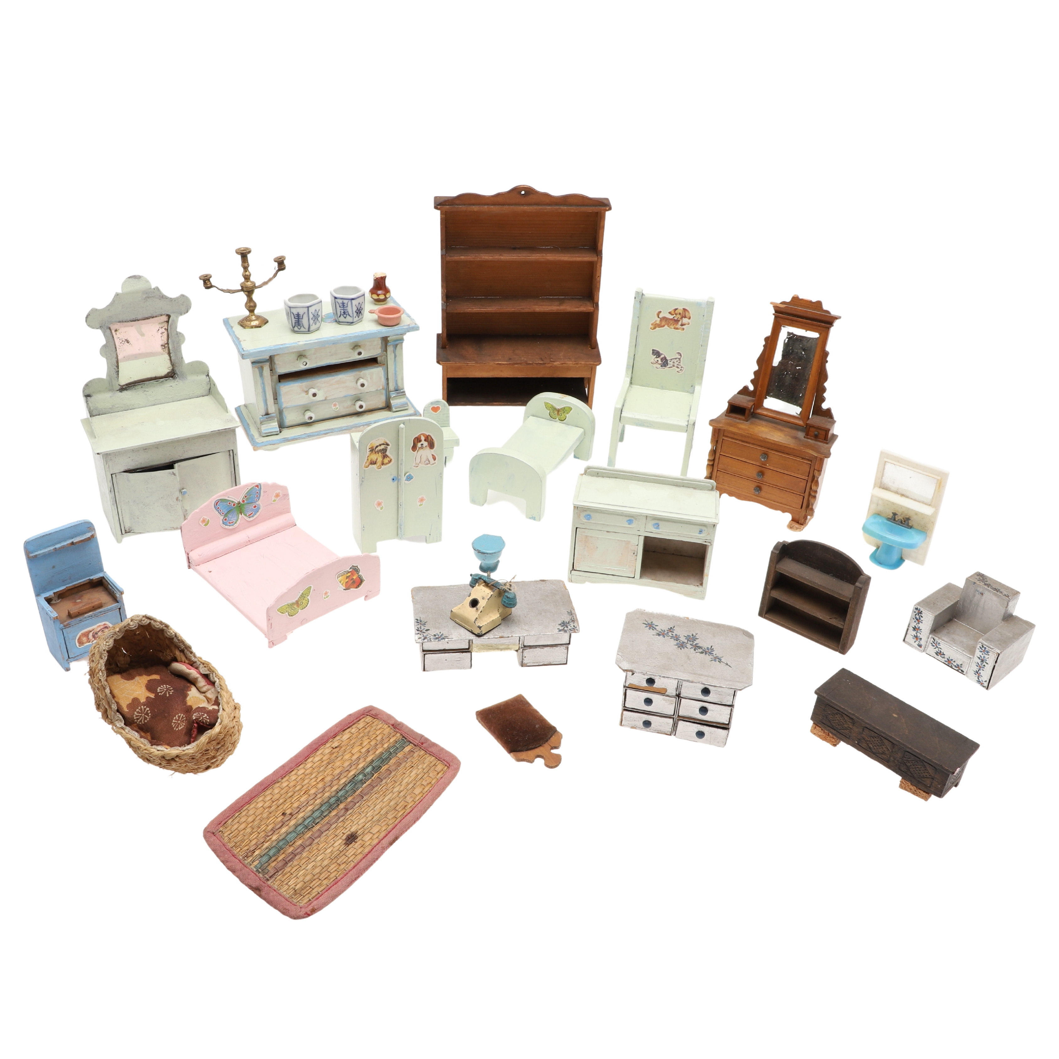 Images for 3389210. ANTIQUE DOLLS HOUSE & ACCESSORIES - MODELLED AFTER ...
