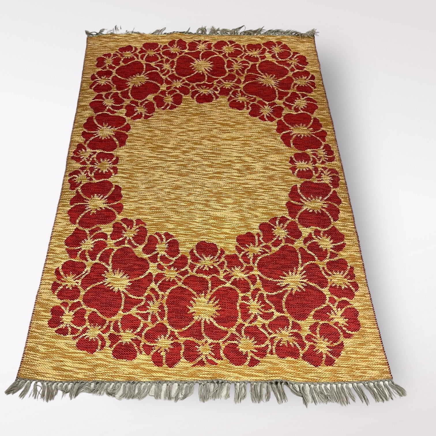 MATTA, plast, 200x133 cm. Mattor & Textil - Mattor - Auctionet