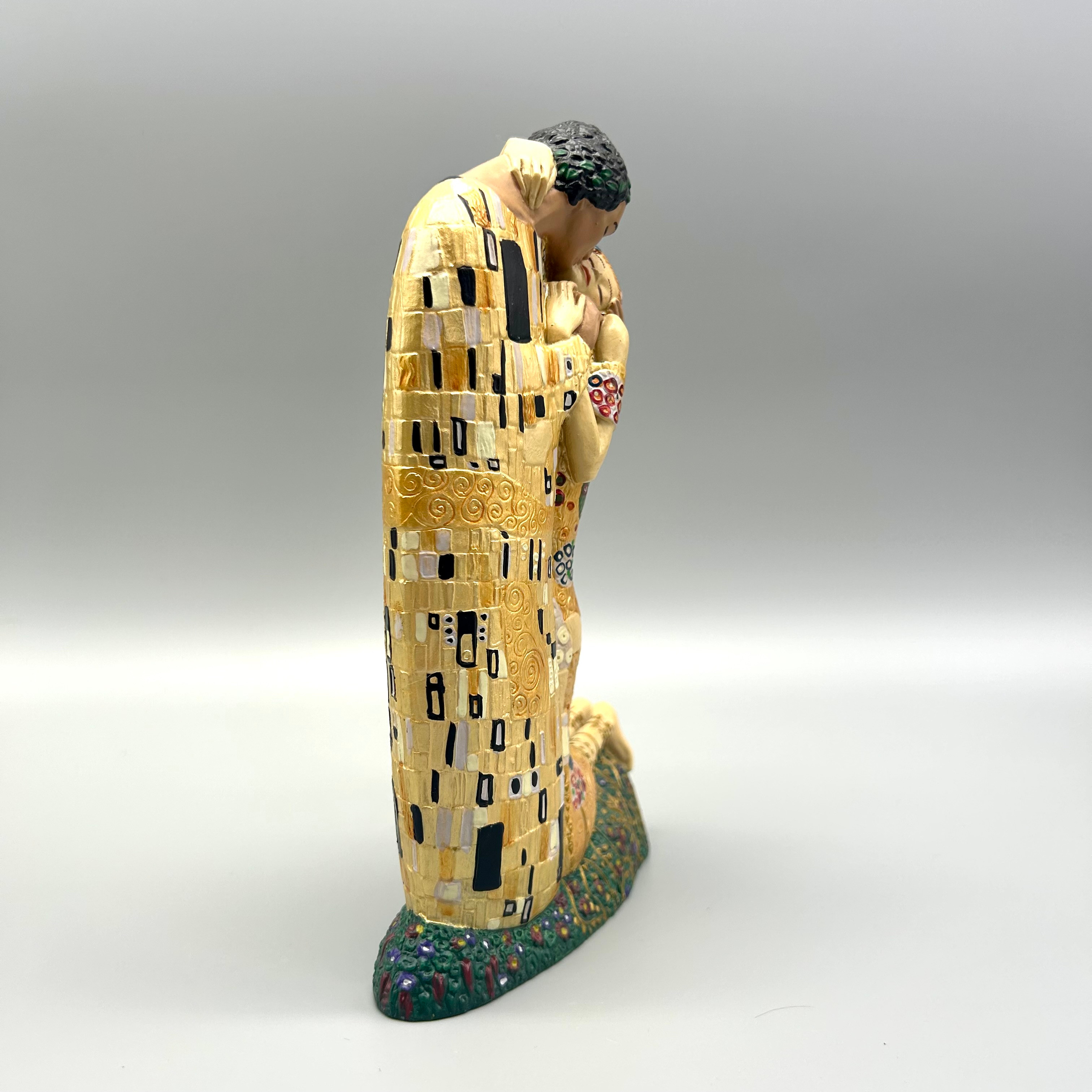 Images for 3476312. SCULPTURE “THE KISS” BY GUSTAV KLIMT - PRODUCED BY ...