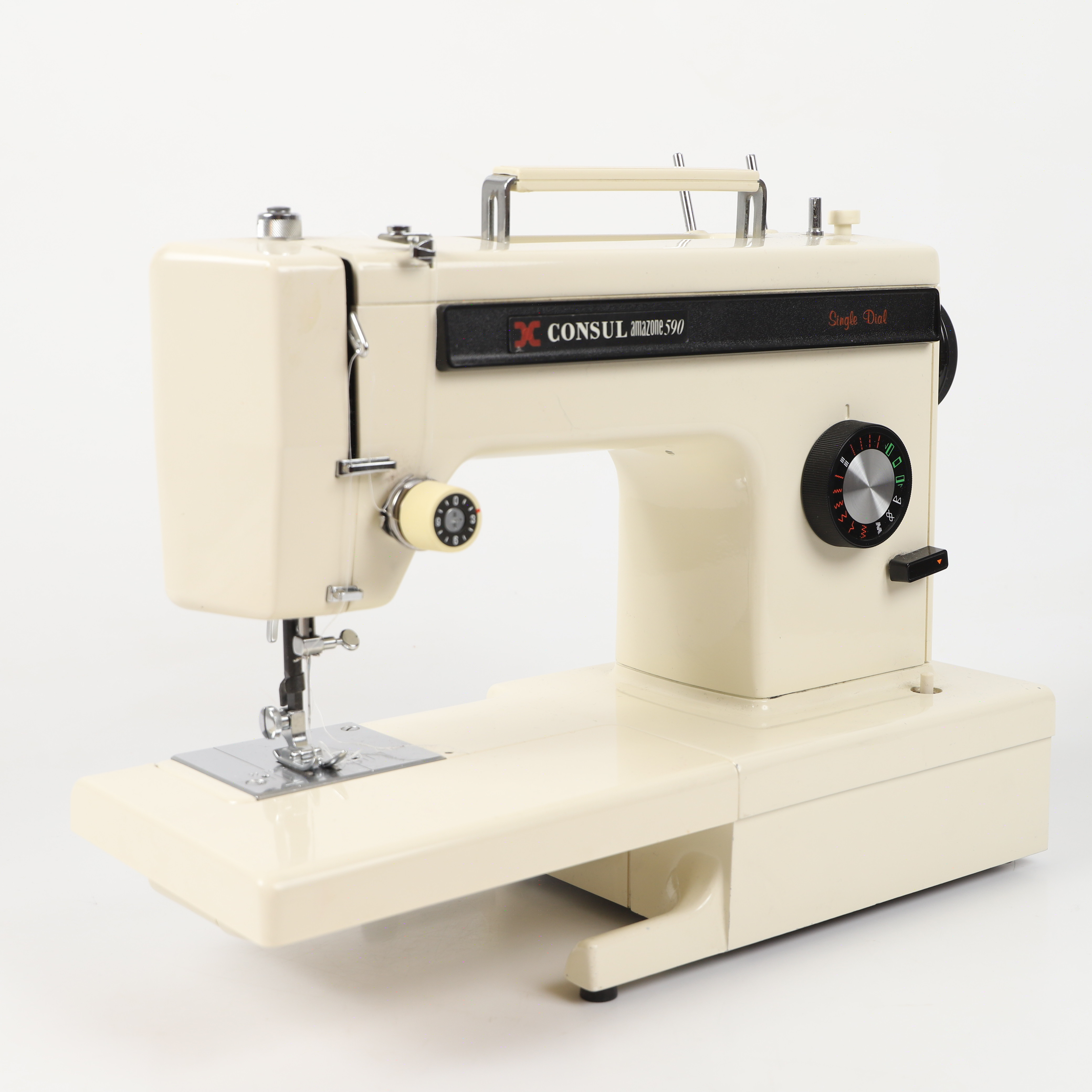 Images for 3495663. SEWING MACHINE, Consul Amazon 590, Lewenstein ...