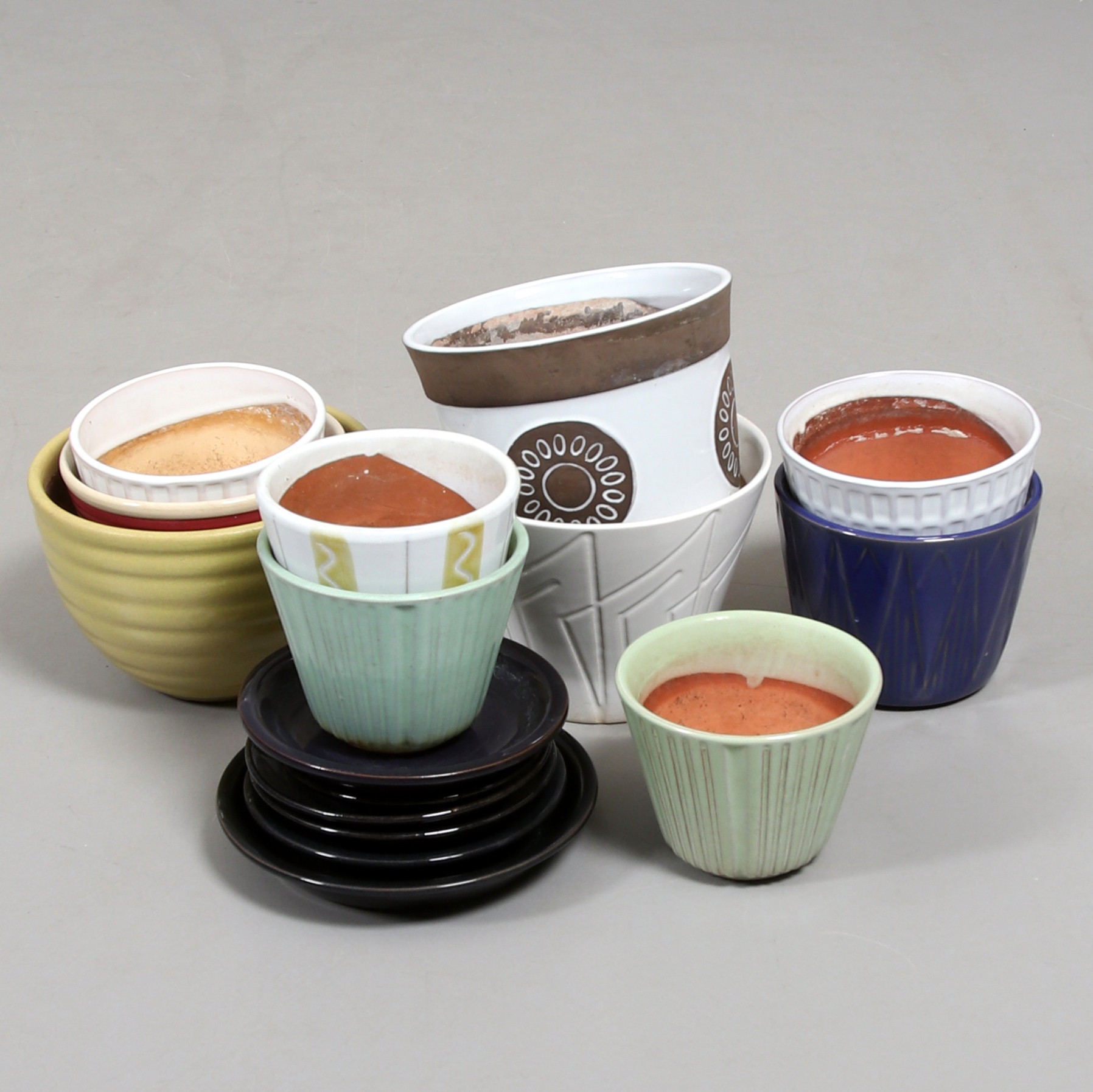 Images for 3498386. A set of 10 ceramic outer liners, different models ...