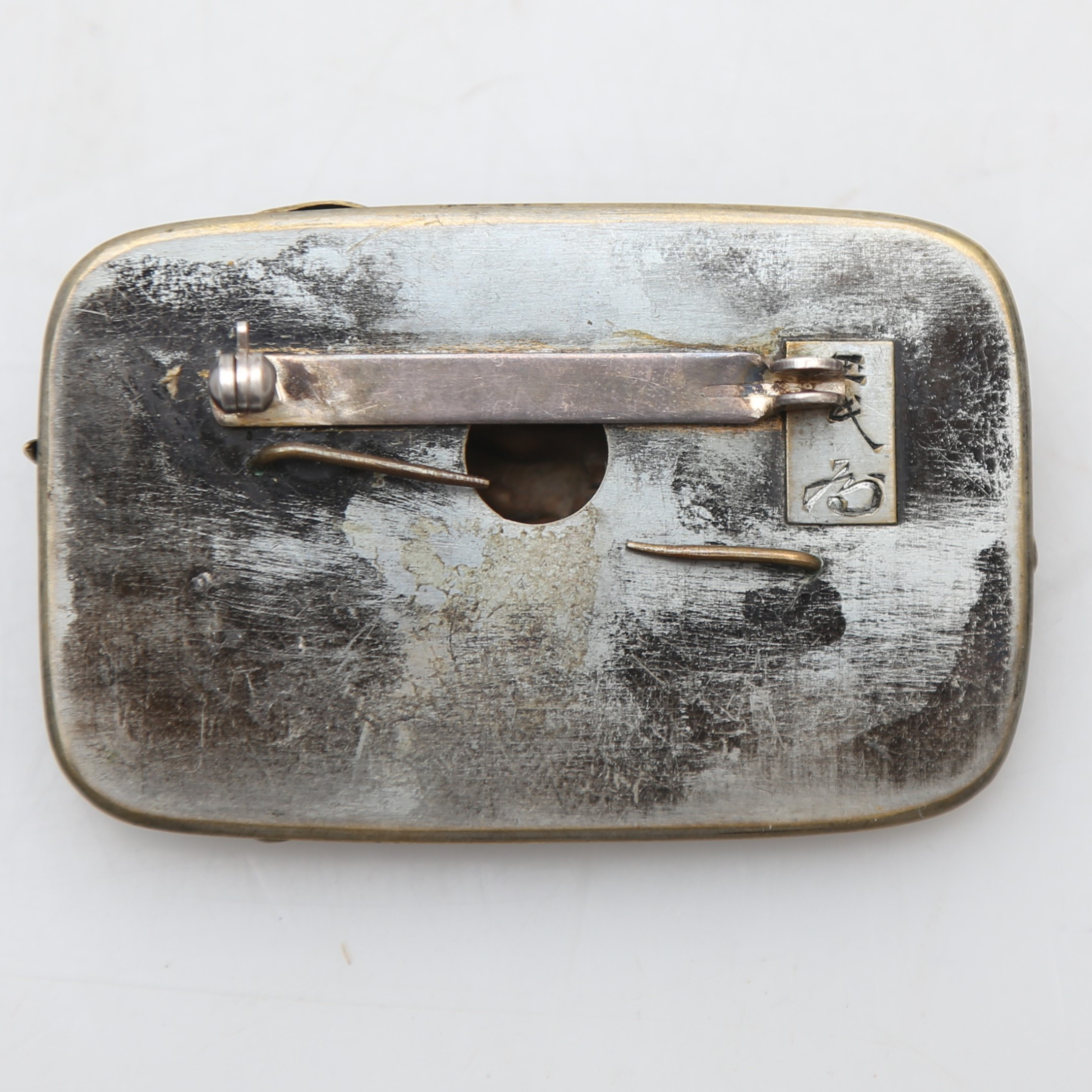 3533135. ”Samurai tiikerin kanssa”, japanilainen solki kuparista ja ...