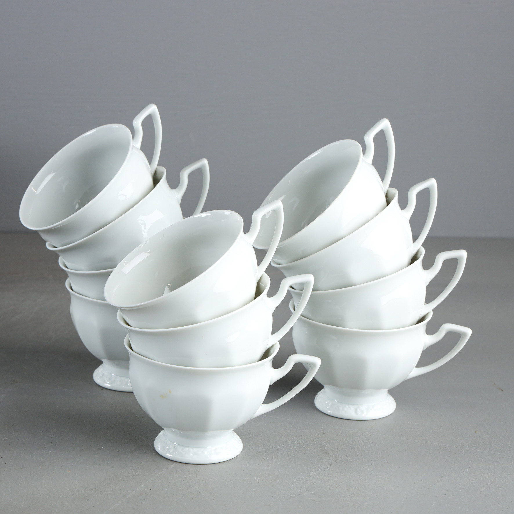 ROSENTHAL, “Maria Weiss/Maria vit”, food and coffee set, 67 dlr ...