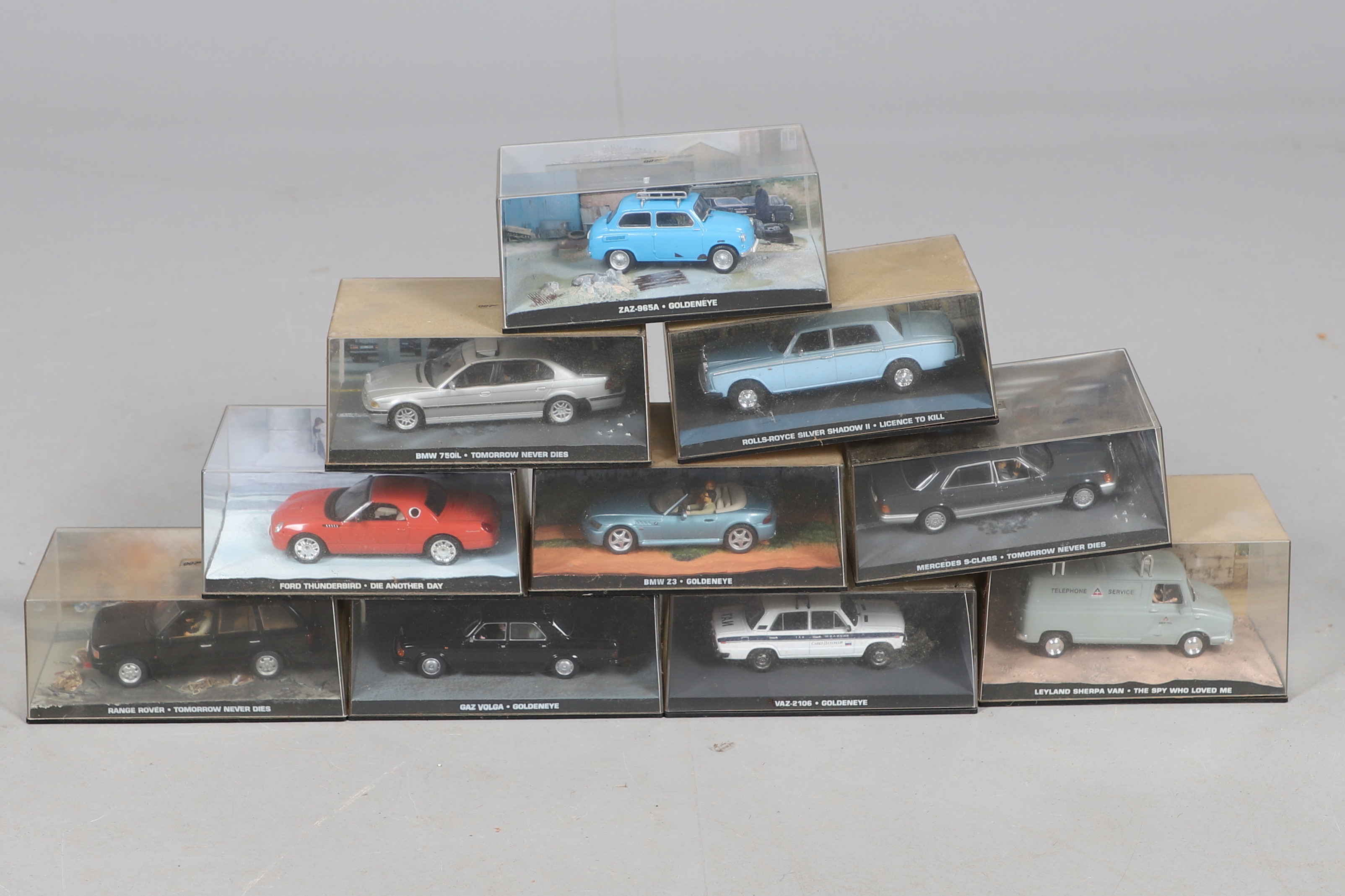 Images for 3761917. JAMES BOND COLLECTION - BOXED MODEL CARS. - Auctionet