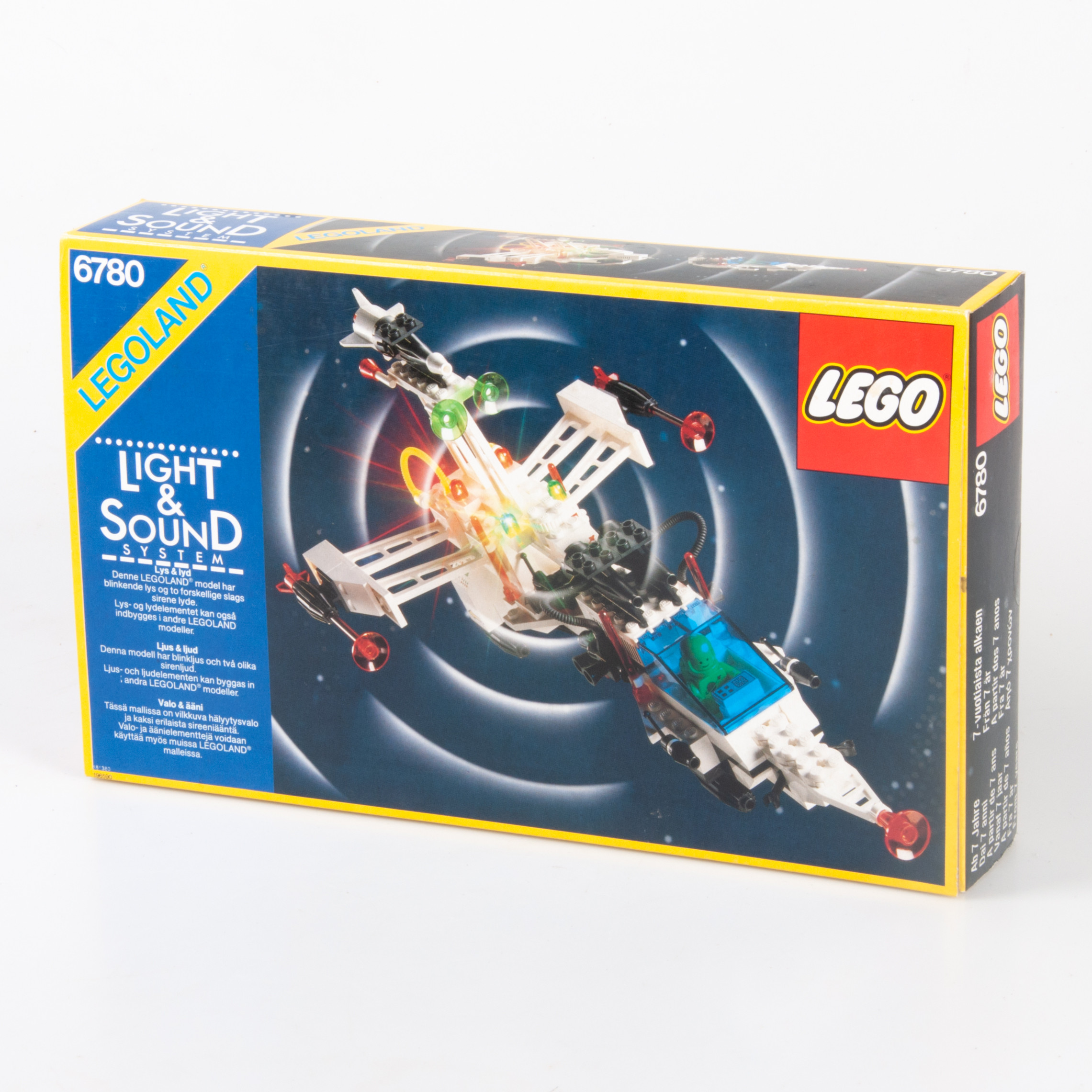 Images for 3765408. LEGO 6780, Light and Sound XT Starship, released in ...