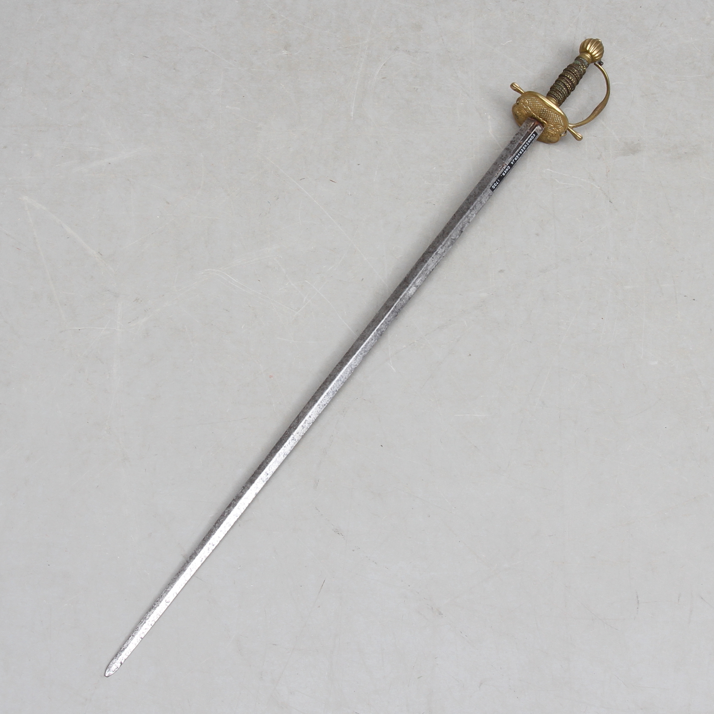 VÄRJA, 17 / 1800s. Weapons & Militaria - Edged weapons - Auctionet