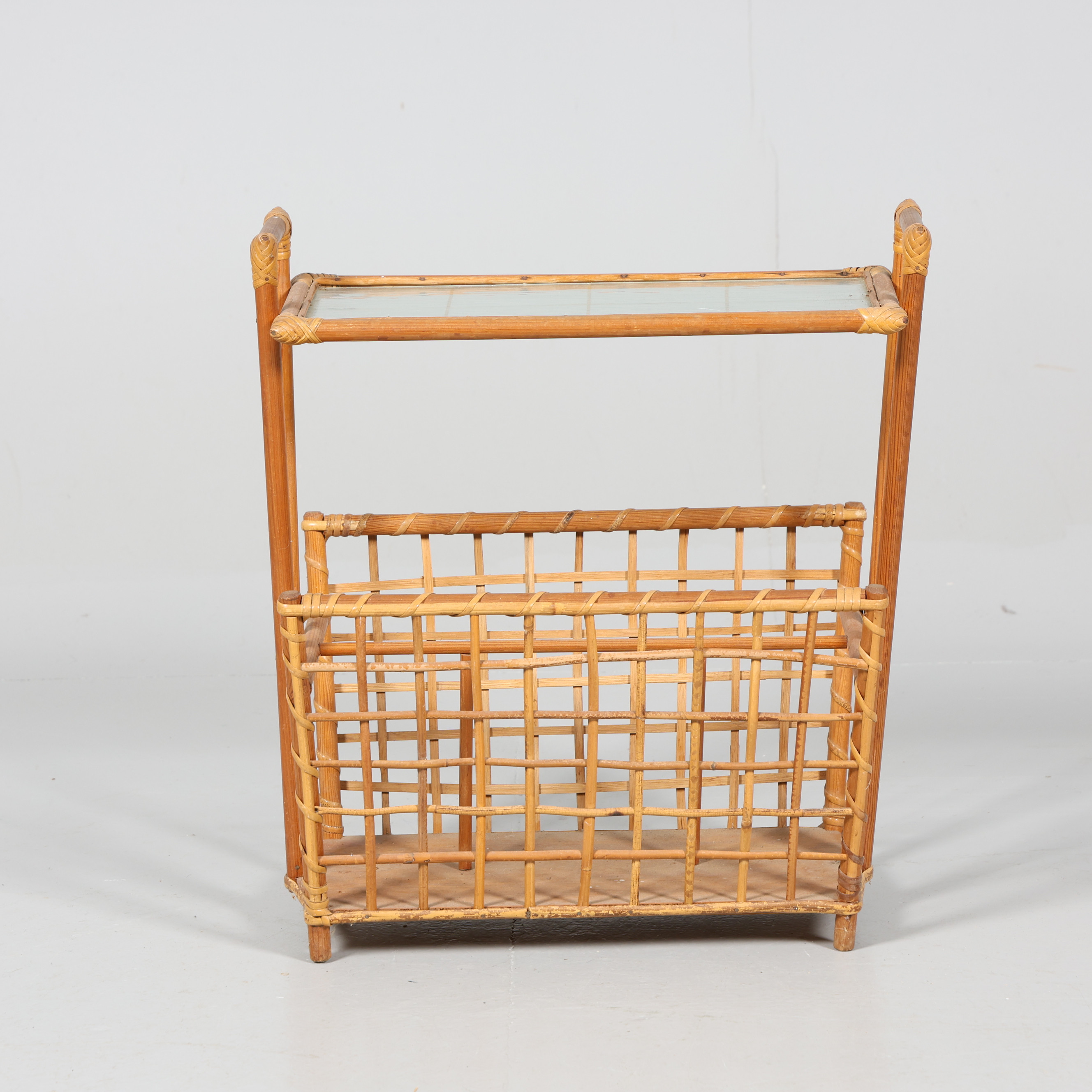Images for 3937207. A rattan magazine table. - Auctionet