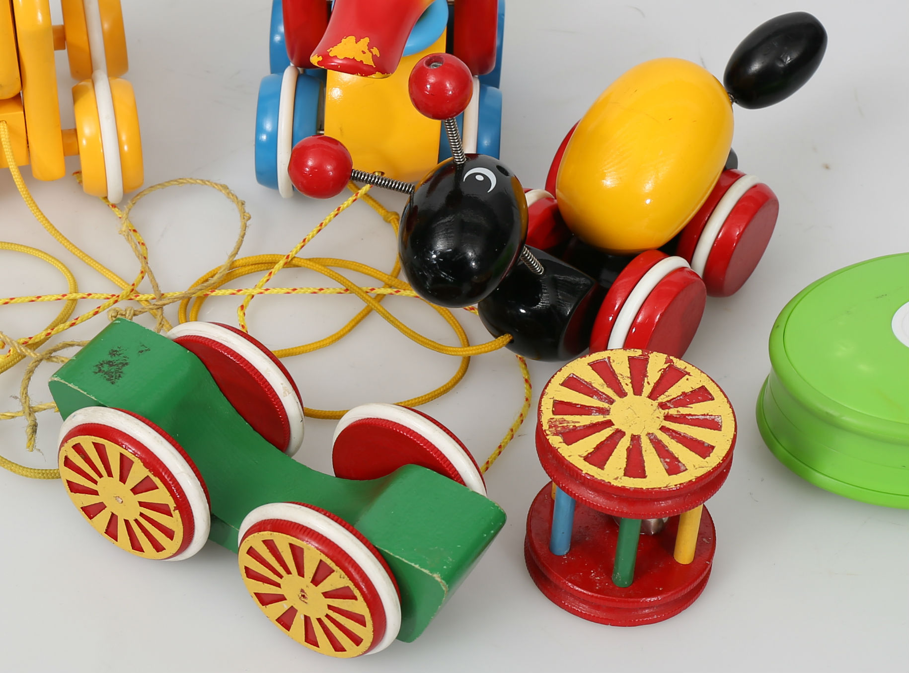 LEKSAKER, trä, 6 stycken, Brio. Leksaker - Auctionet