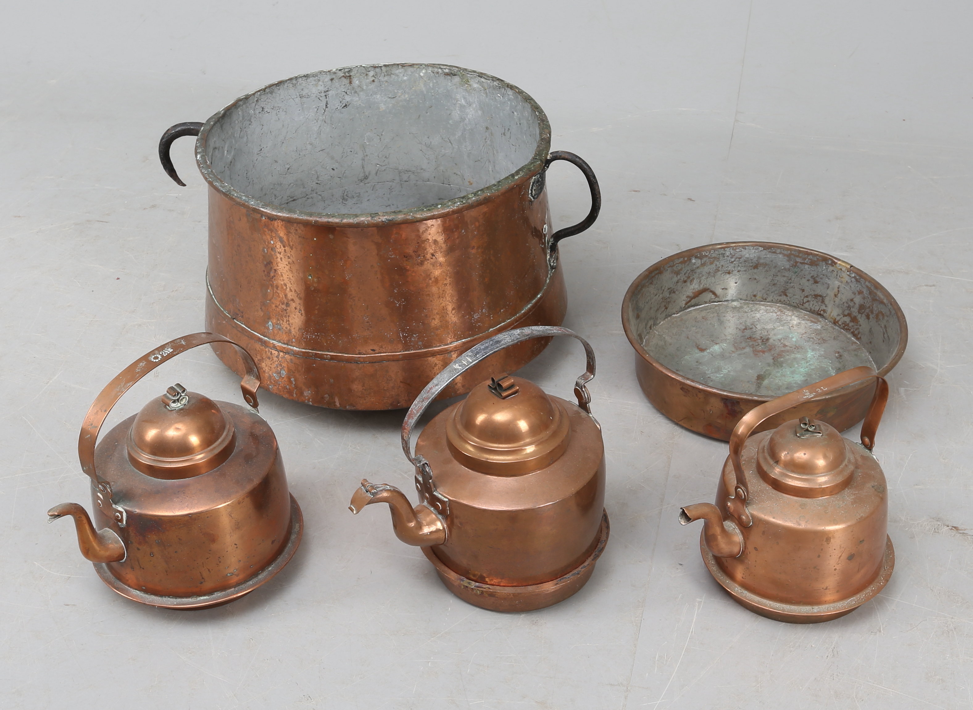 COPPER ITEMS, 5 pieces, 18 / 1900s. Silver & Metal - Pewter, Brass ...
