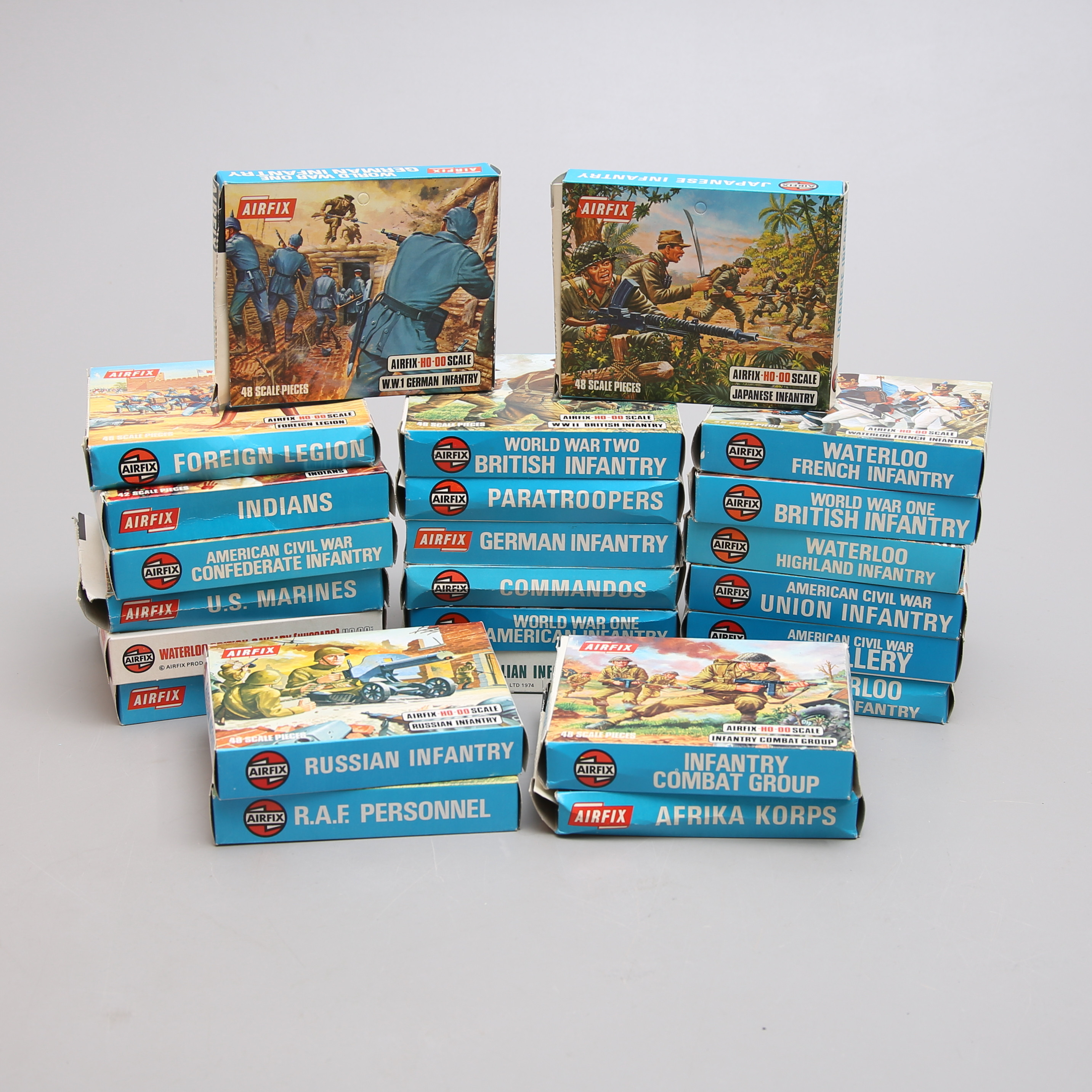 Images for 3977695. AIRFIX, 44 boxes with plastic soldiers, 1970s ...