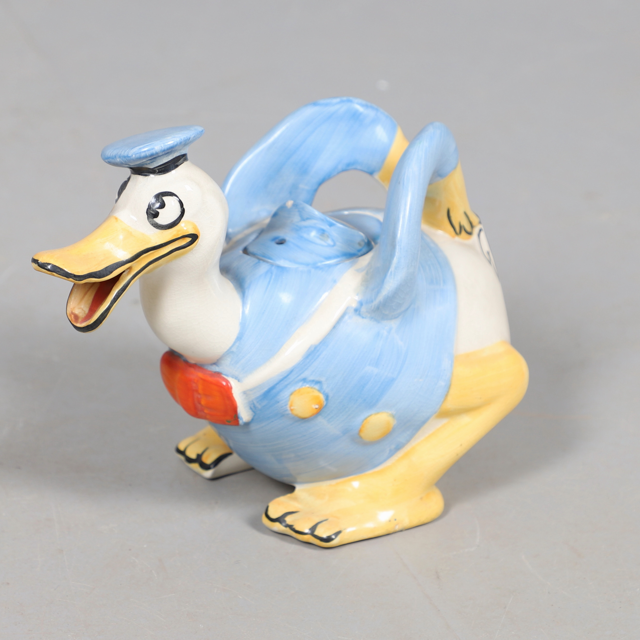 Images for 4000866. WADEHEATH DISNEY TEAPOT - DONALD DUCK. - Auctionet