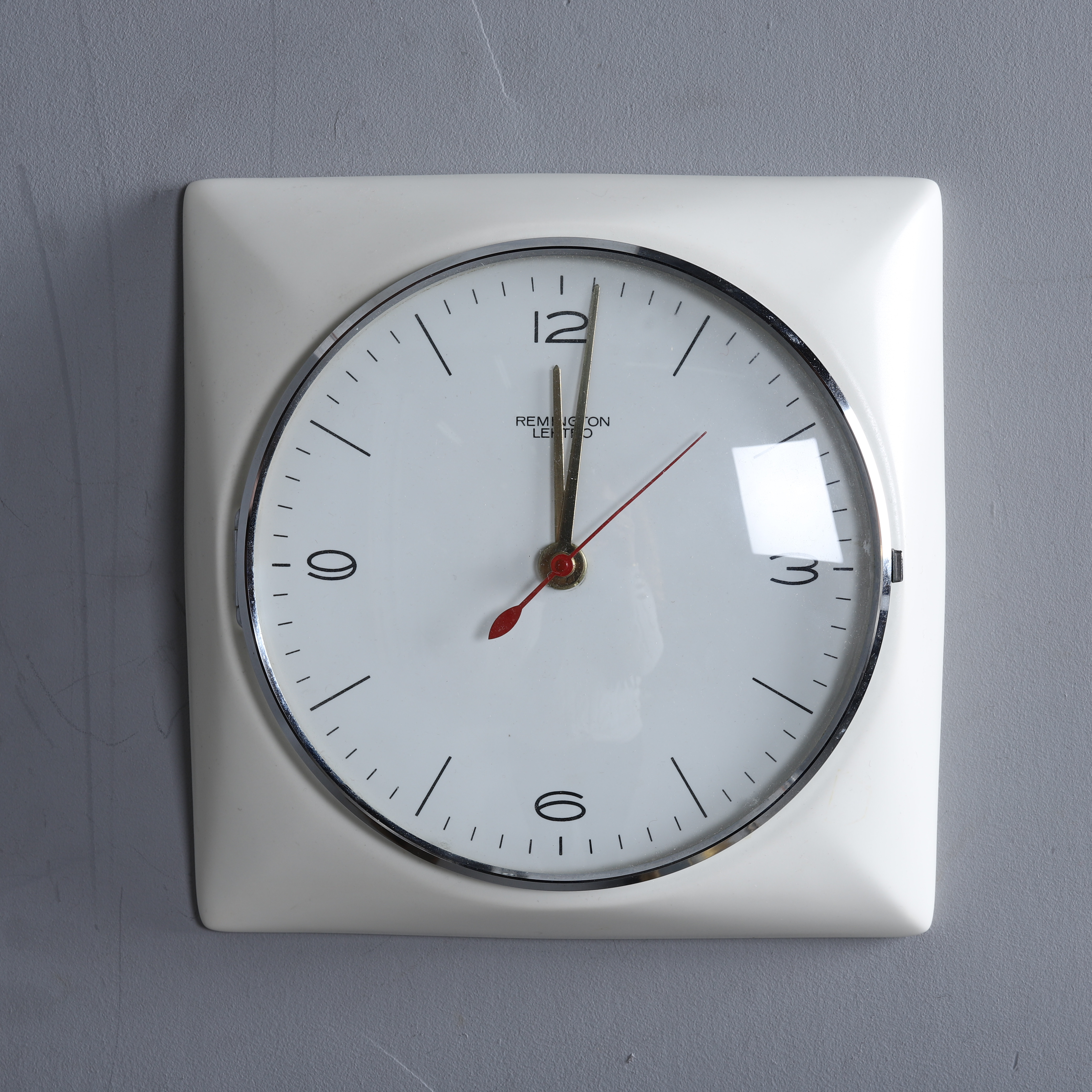 Images for 4016424. WALL CLOCK, ceramic and metal, Remington Lektro ...