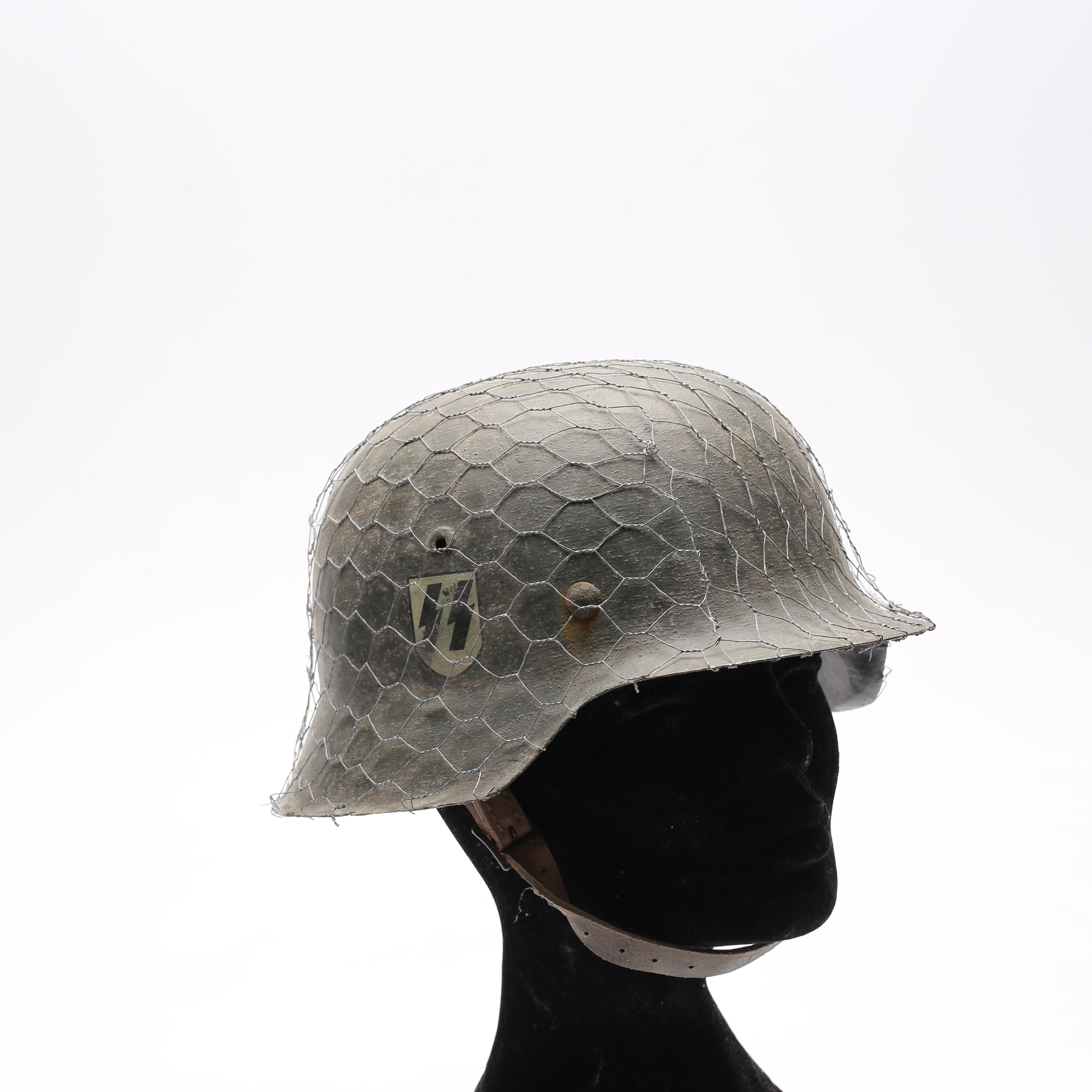 Images for 4063559. HELMET, Germany, World War II, M35. - Auctionet