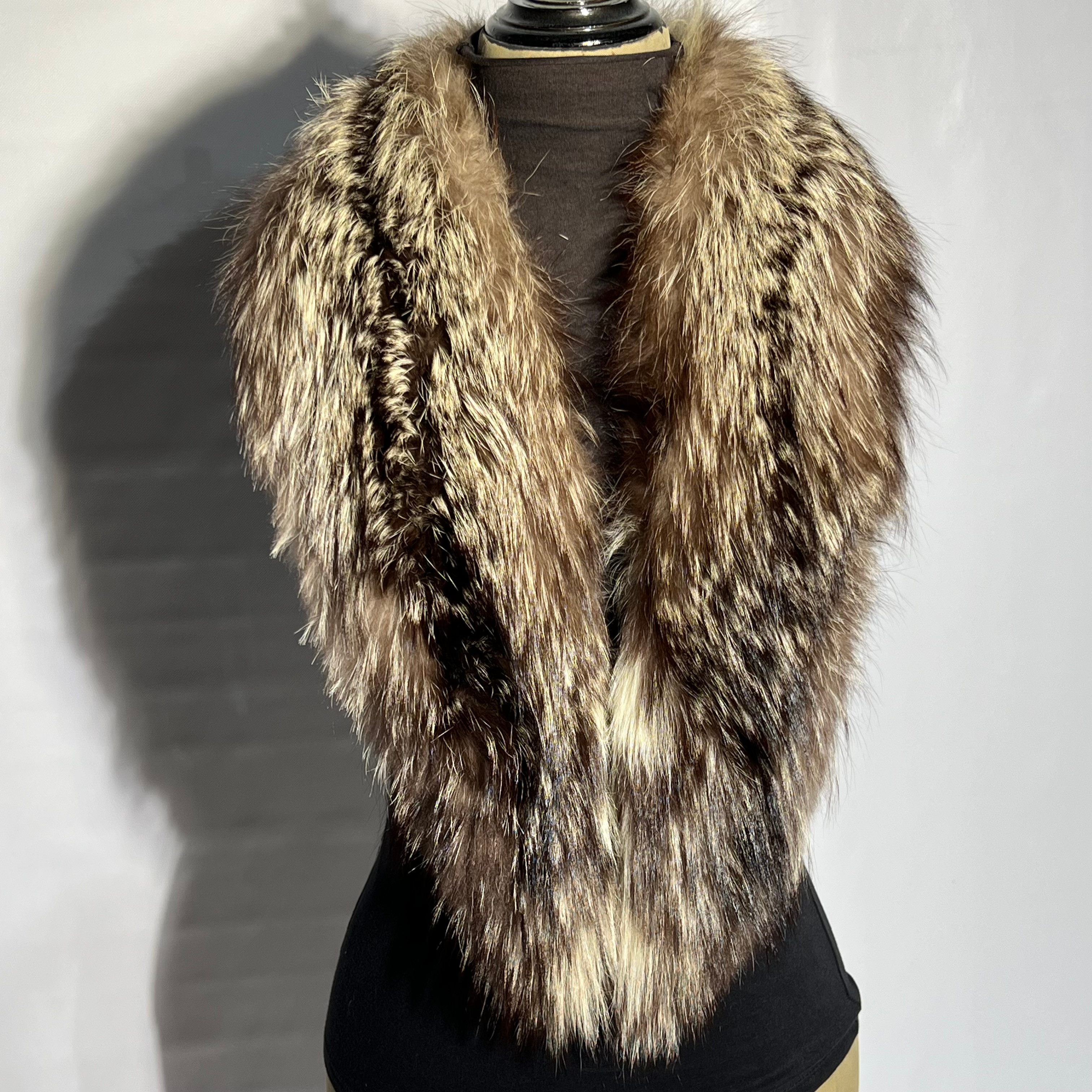 Images for 4108124. Mottled fox tuxedo collar in black and white and ...