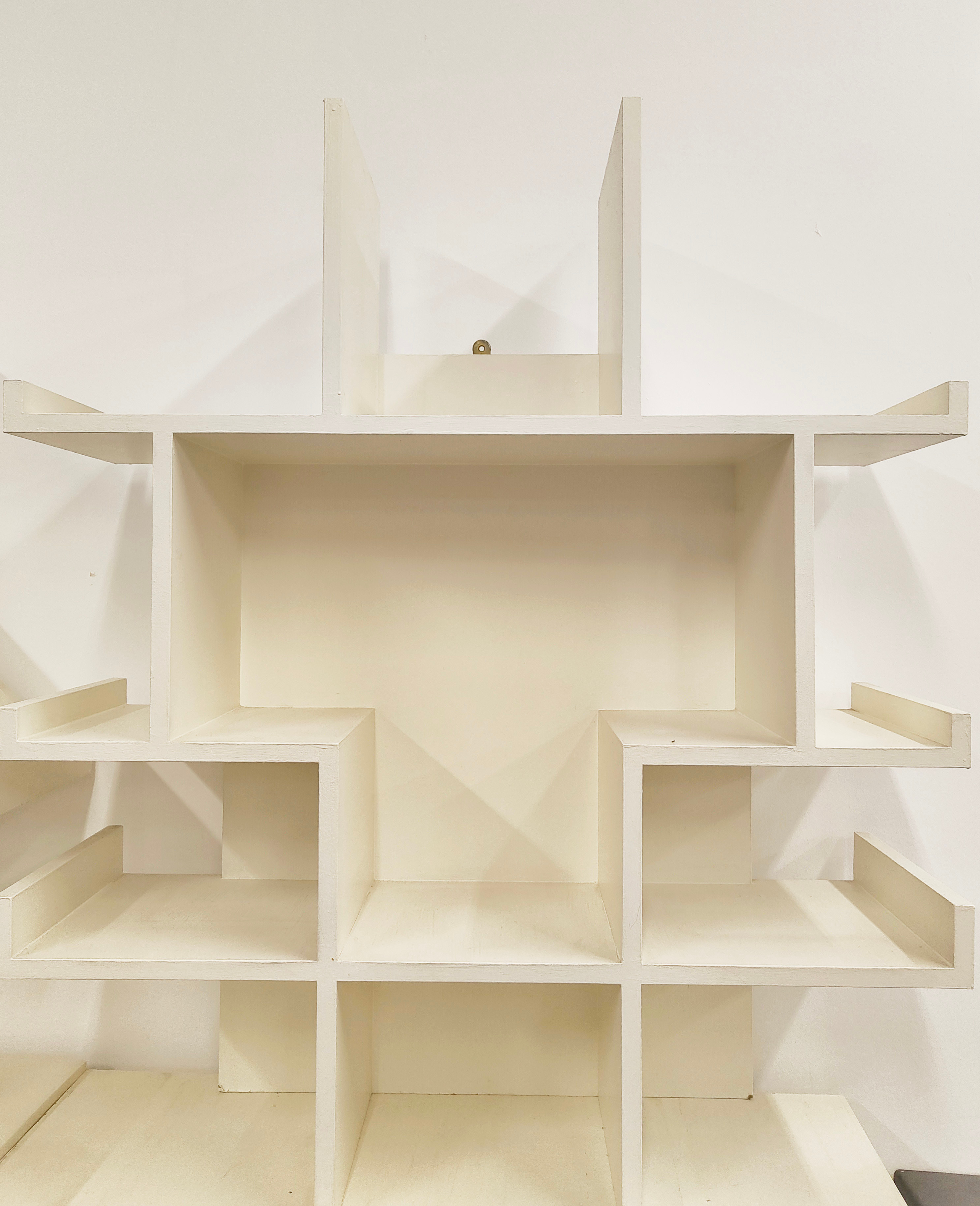 Images for 4121776. POSSIBLE EARLY CONRAN SHOP WALL DISPLAY SHELVING ...