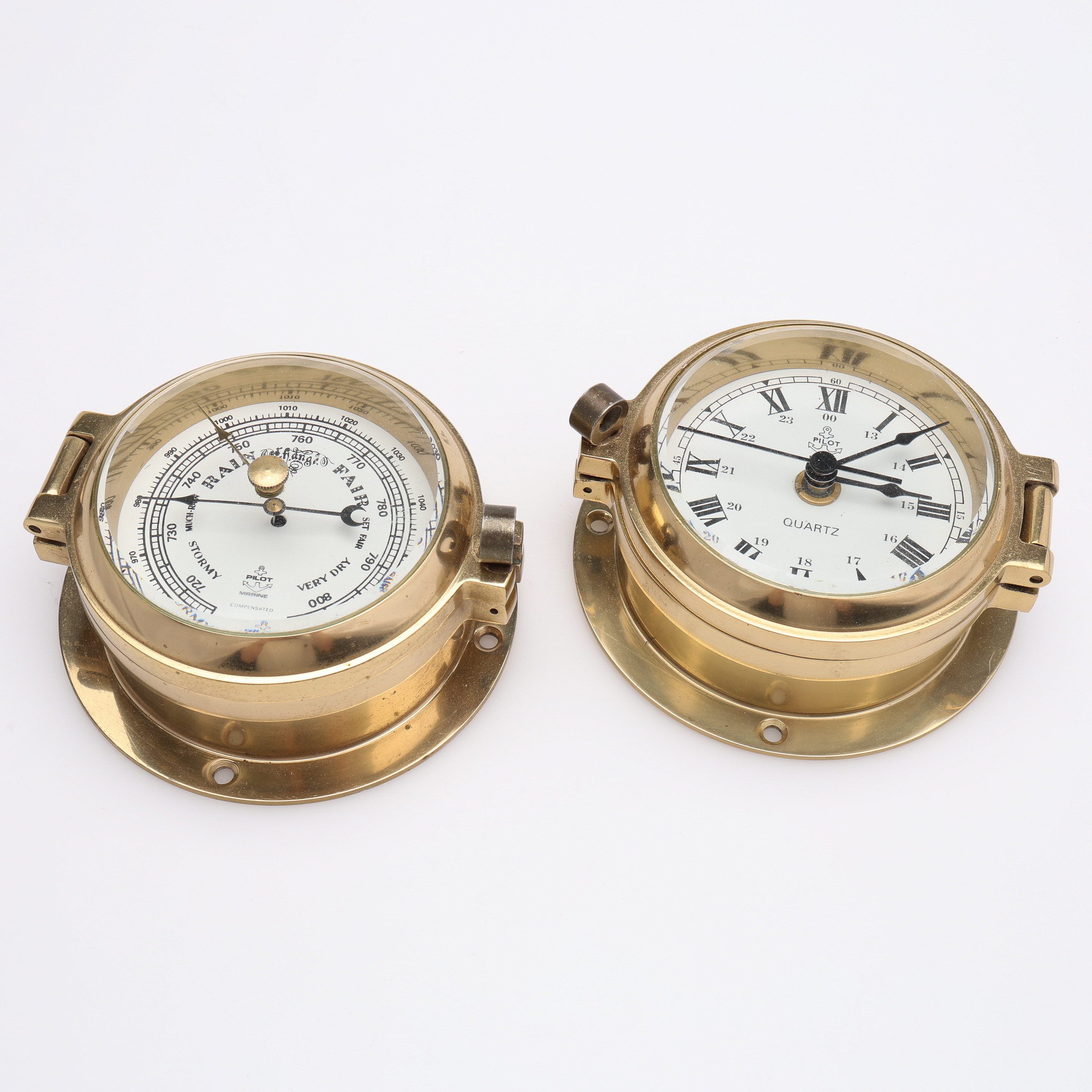Images for 4124834. SHIP WATCH AND BAROMETER, PILOT MARINE. - Auctionet