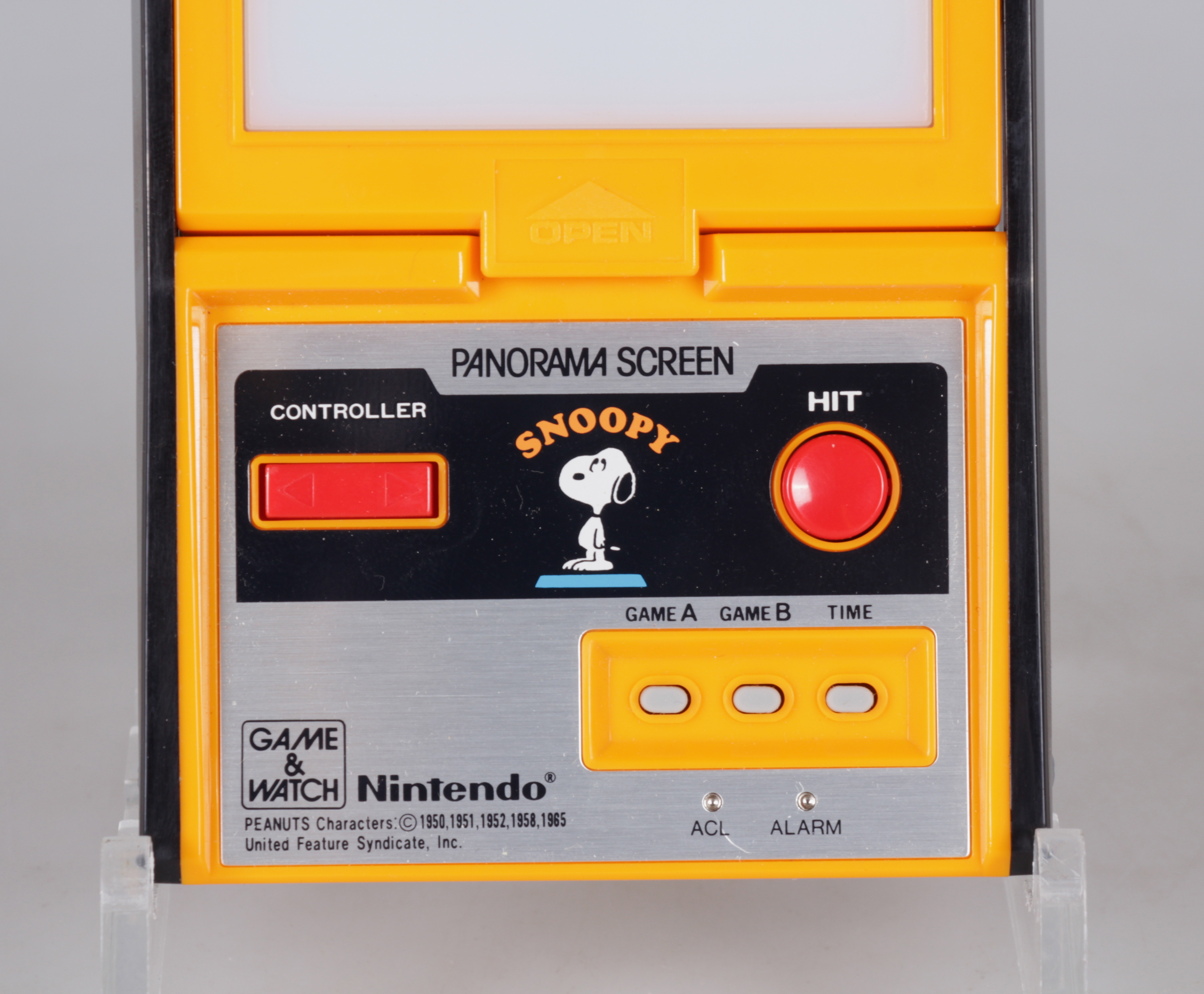 Images for 412848. GAME & WATCH, Panorama Screen, Snoopy, 1983. - Auctionet