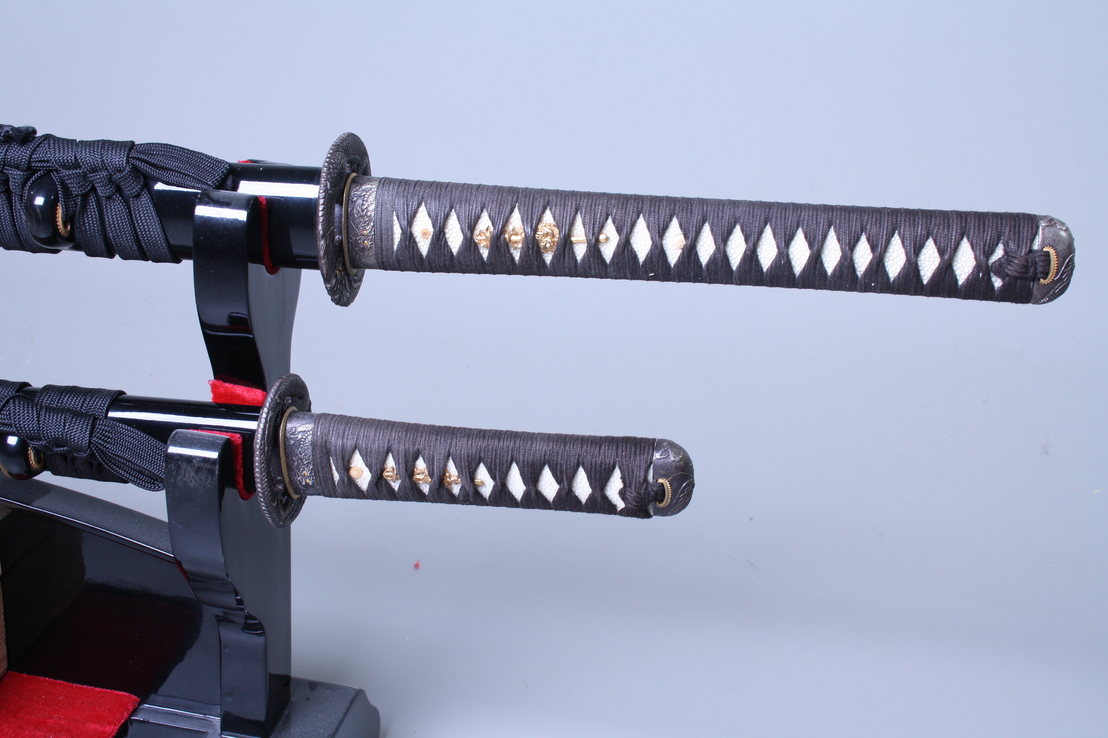 Images for 434943. SAMURAI SWORD with tub & stand, a couple, Shinto ...