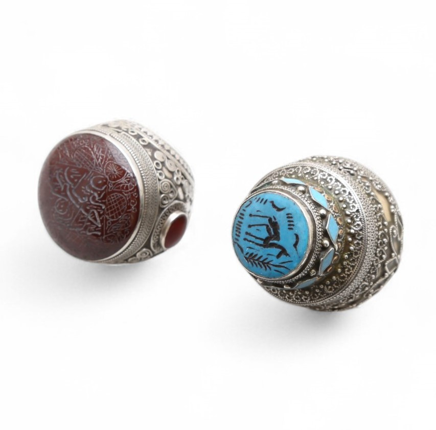Images for 4362444. Two Turkish rings in silver with agates and ...