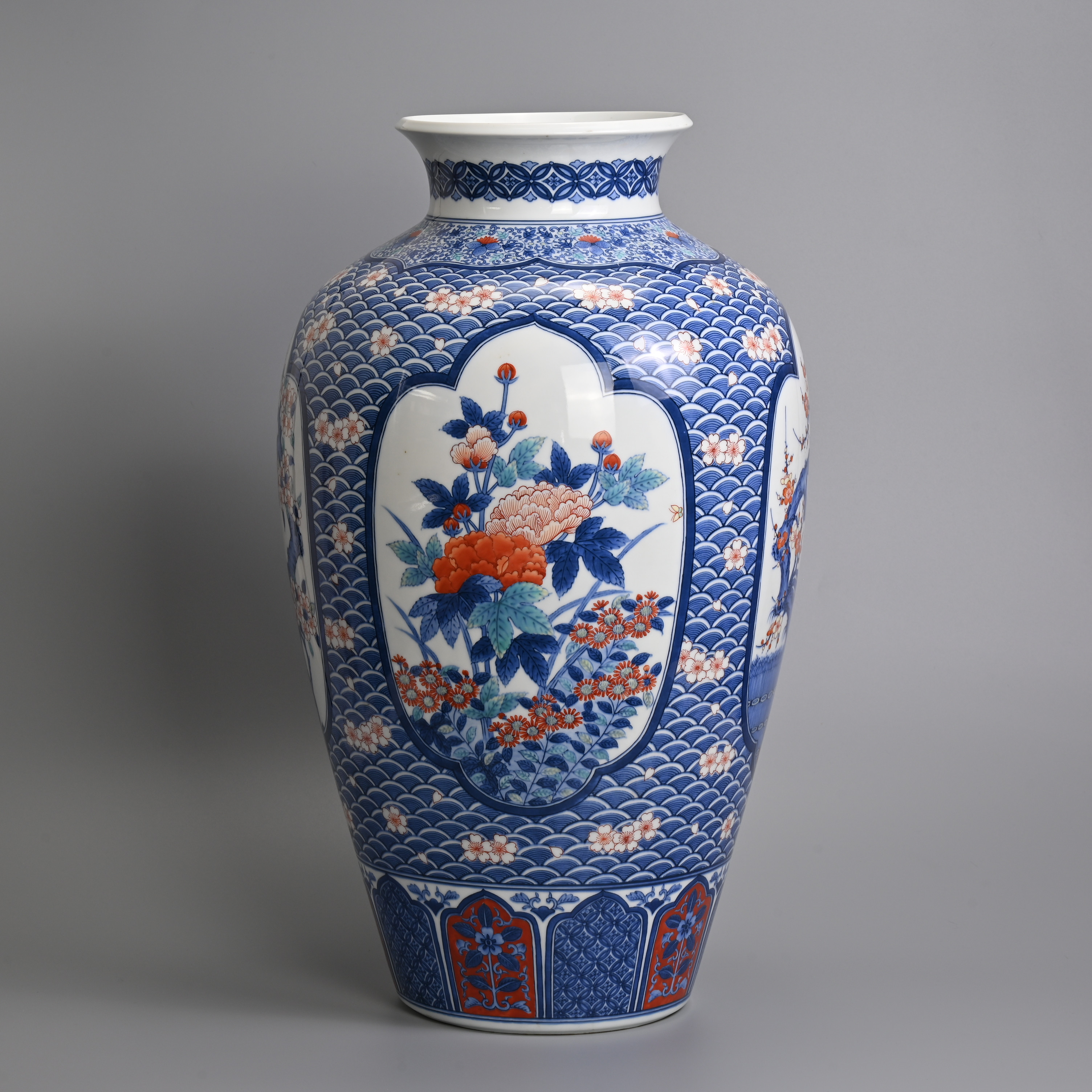 Images for 4376034. A VERY LARGE JAPANESE NABESHIMA WARE PORCELAIN VASE ...