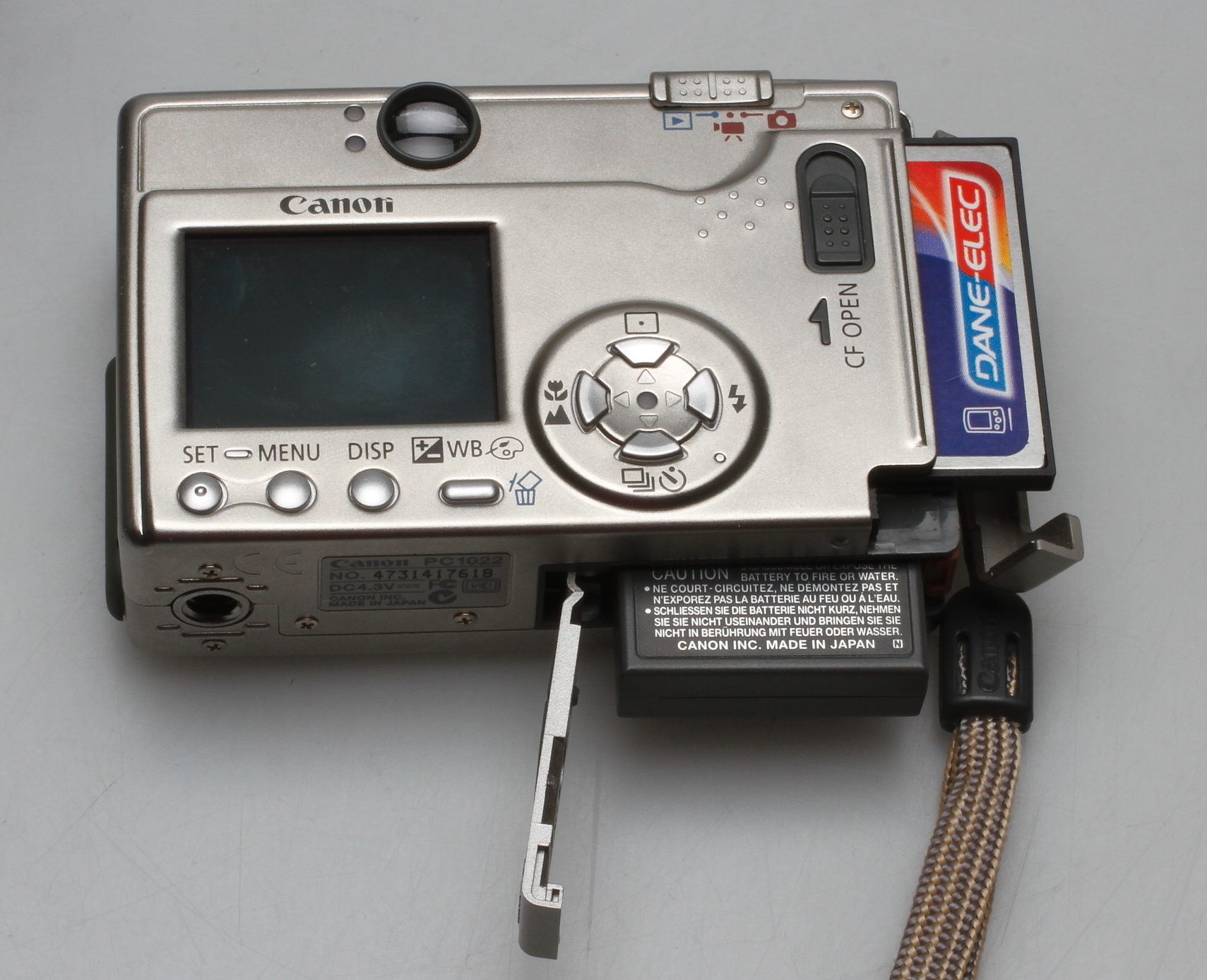 Images for 438254. DIGITAL CAMERA, Ixus V2, Canon. - Auctionet