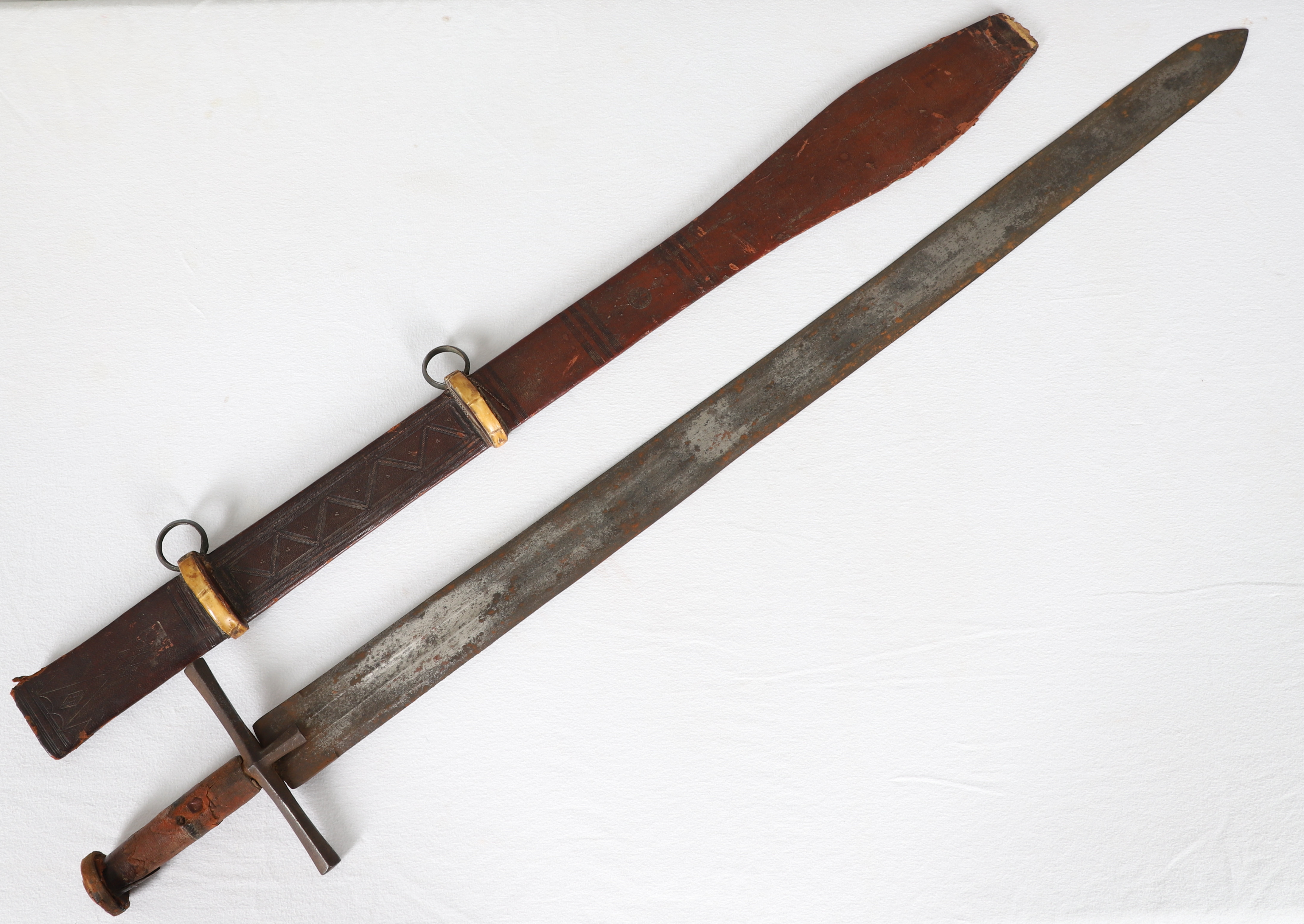 Images for 4403645. A SUDANESE OR SAHARAN KASKARA AND SCABBARD. - Auctionet