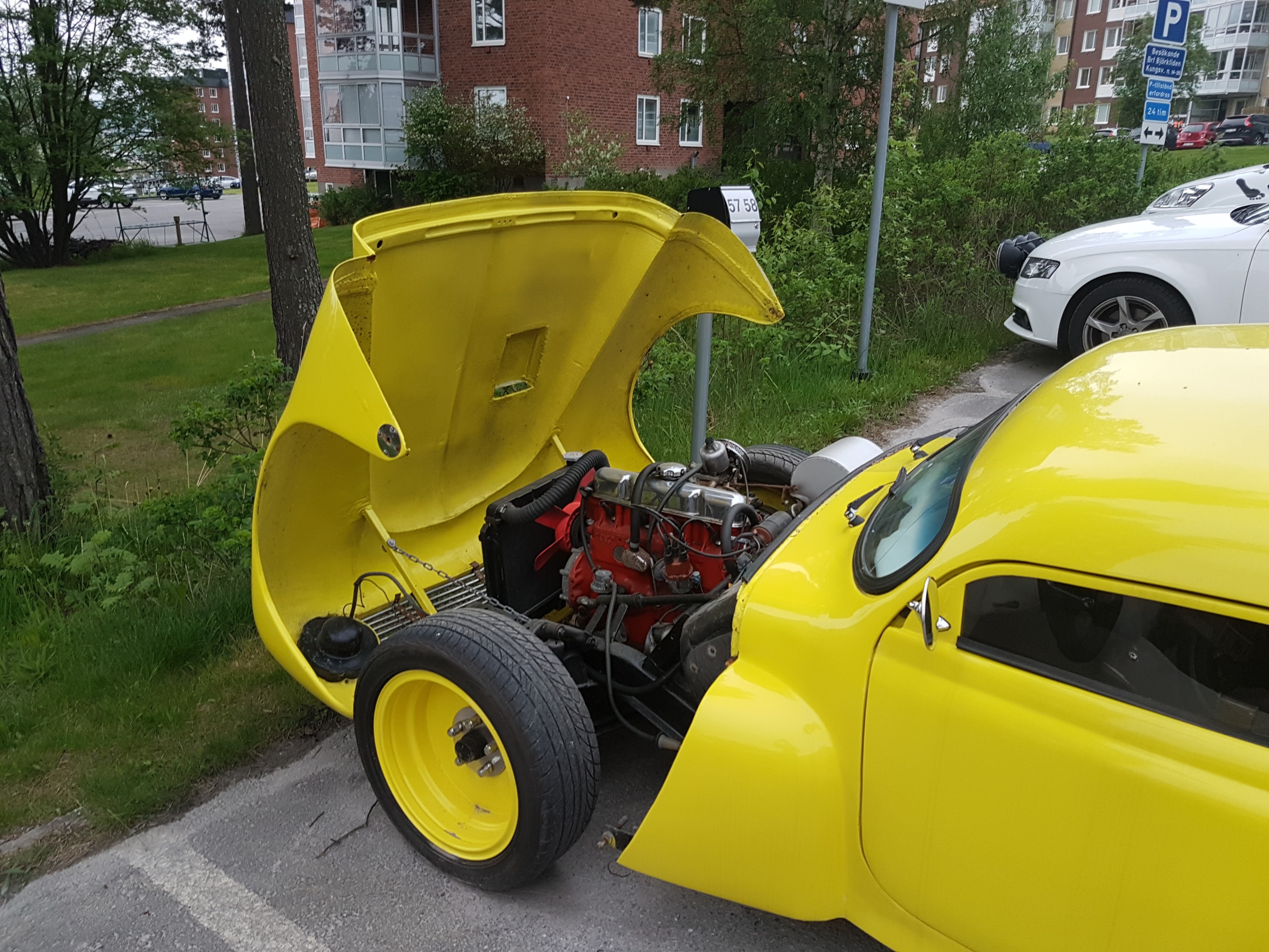 Images for 441091. EPA tractor, 1970s/80s. - Auctionet