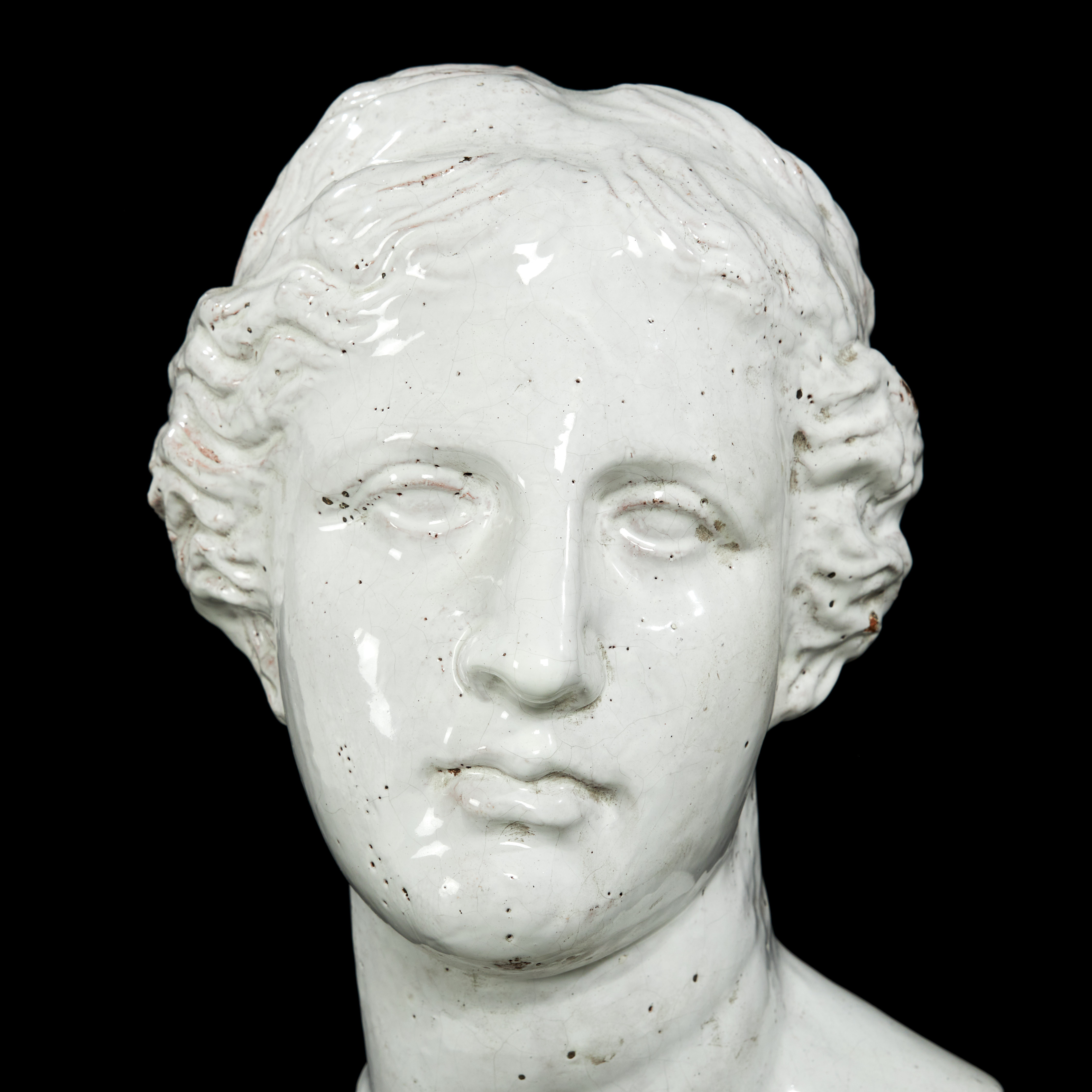 Images for 4419325. VÉNUS. main, 20th century, after antiquity, cast ...