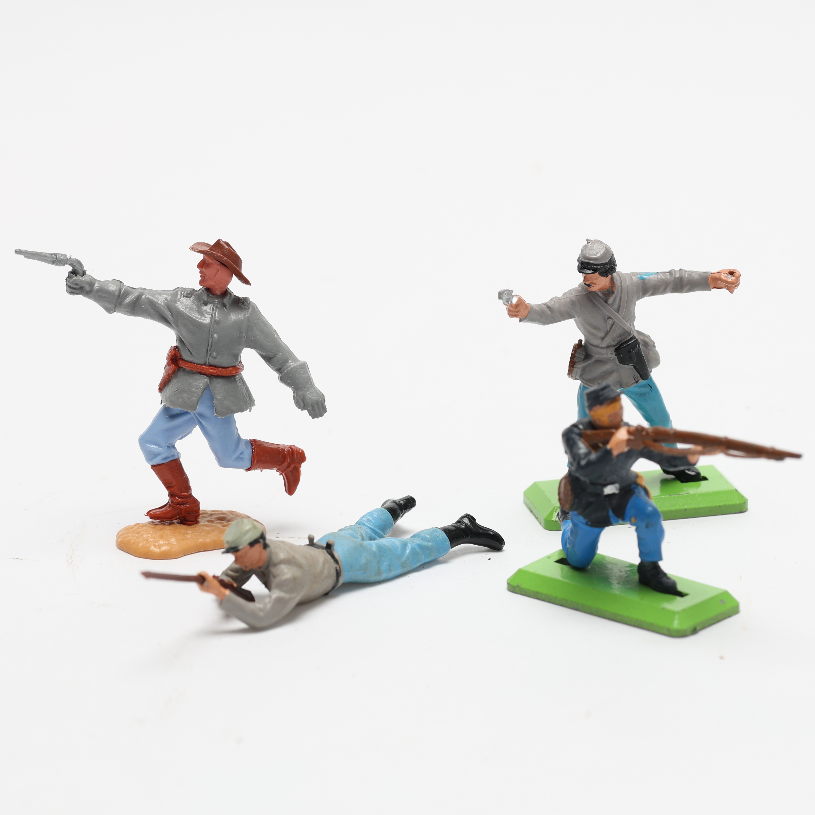 Bilder von 4453910. FIGUREN. Gemischte Figuren mit Pferden, „South and ...
