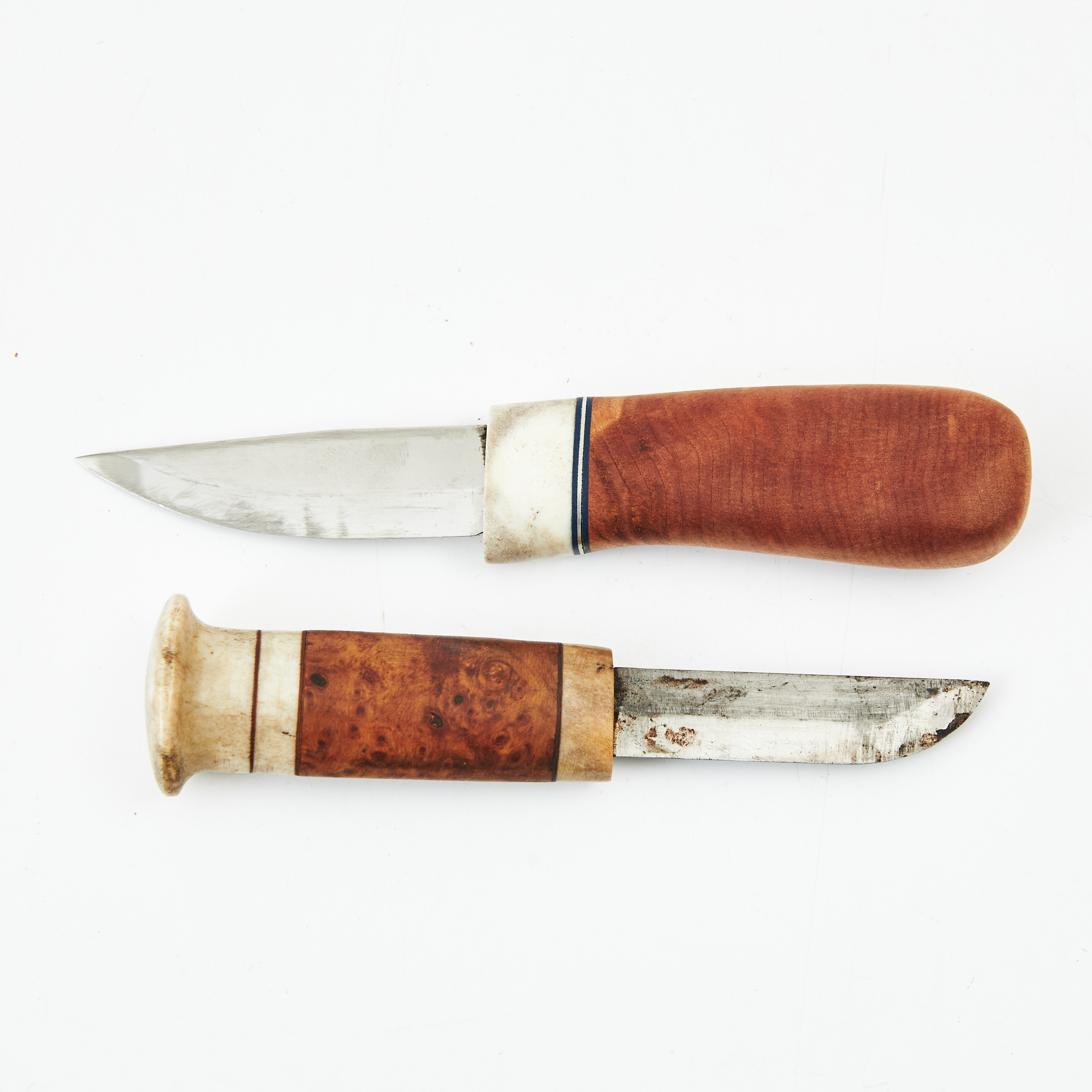 Images for 4477800. KNIVES, 2 pcs, half horns, shanks in reindeer horn ...